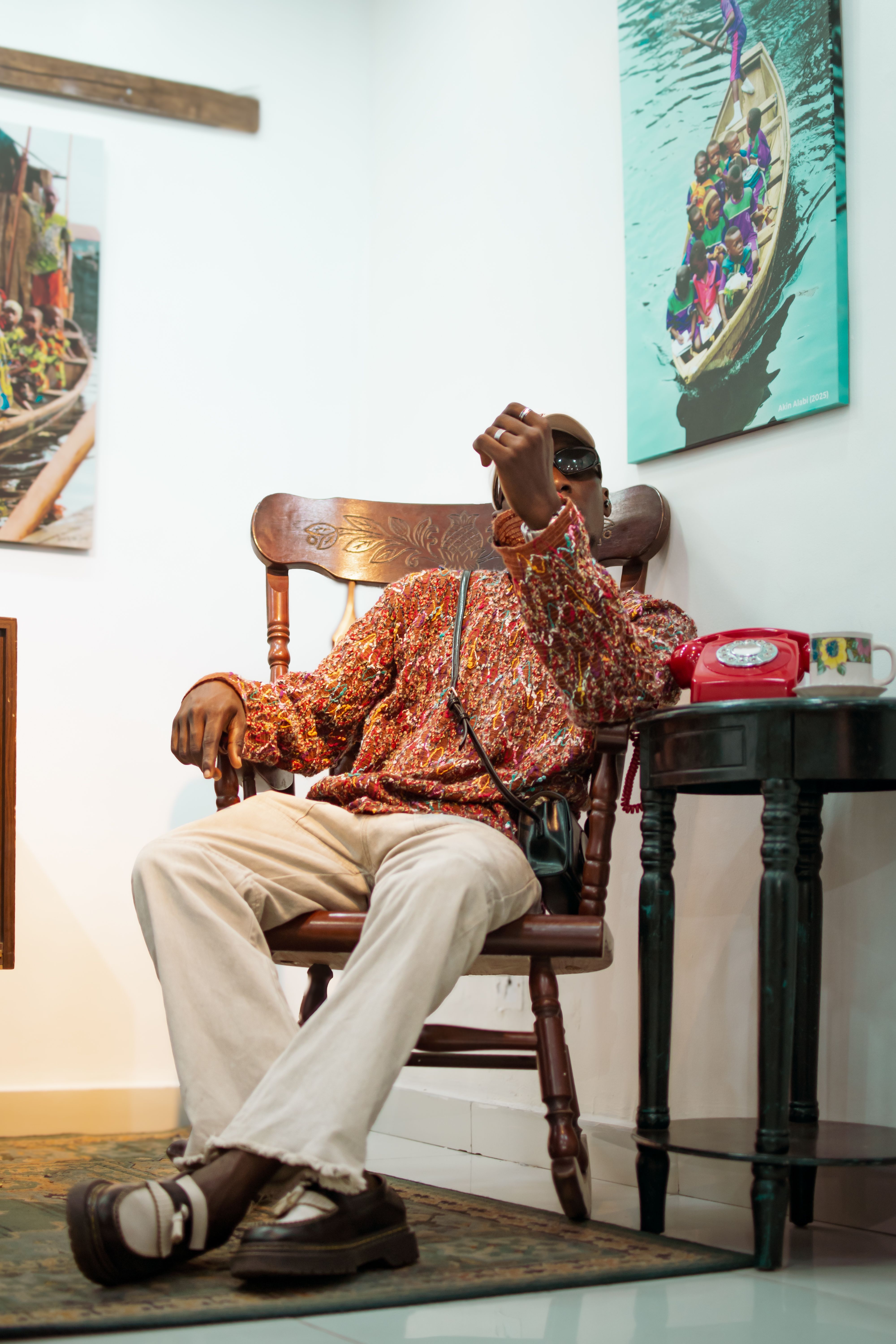 Man Sitting Photos, Download The BEST Free Man Sitting Stock Photos ...
