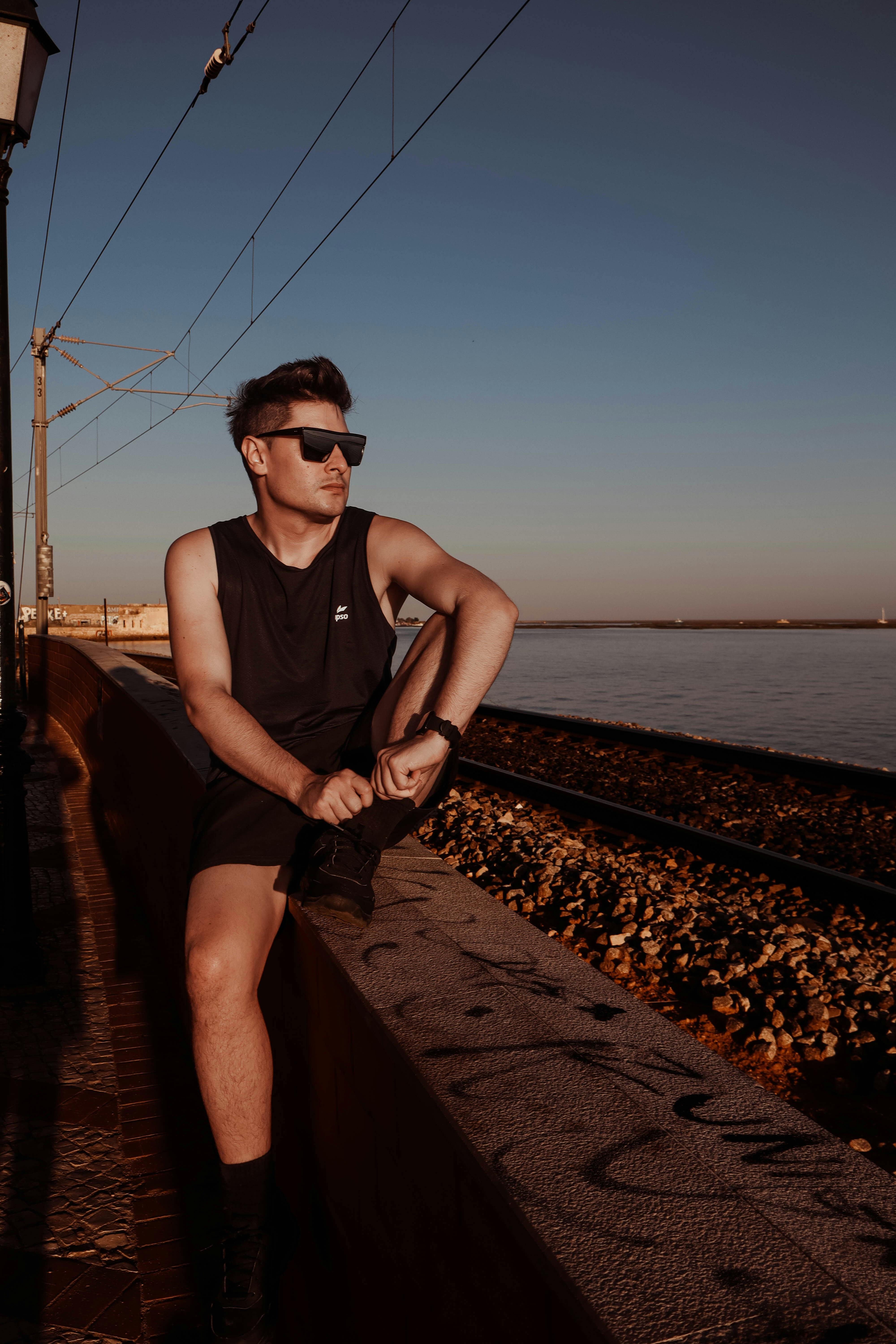 Young Tanned Men Photos, Download The BEST Free Young Tanned Men Stock ...