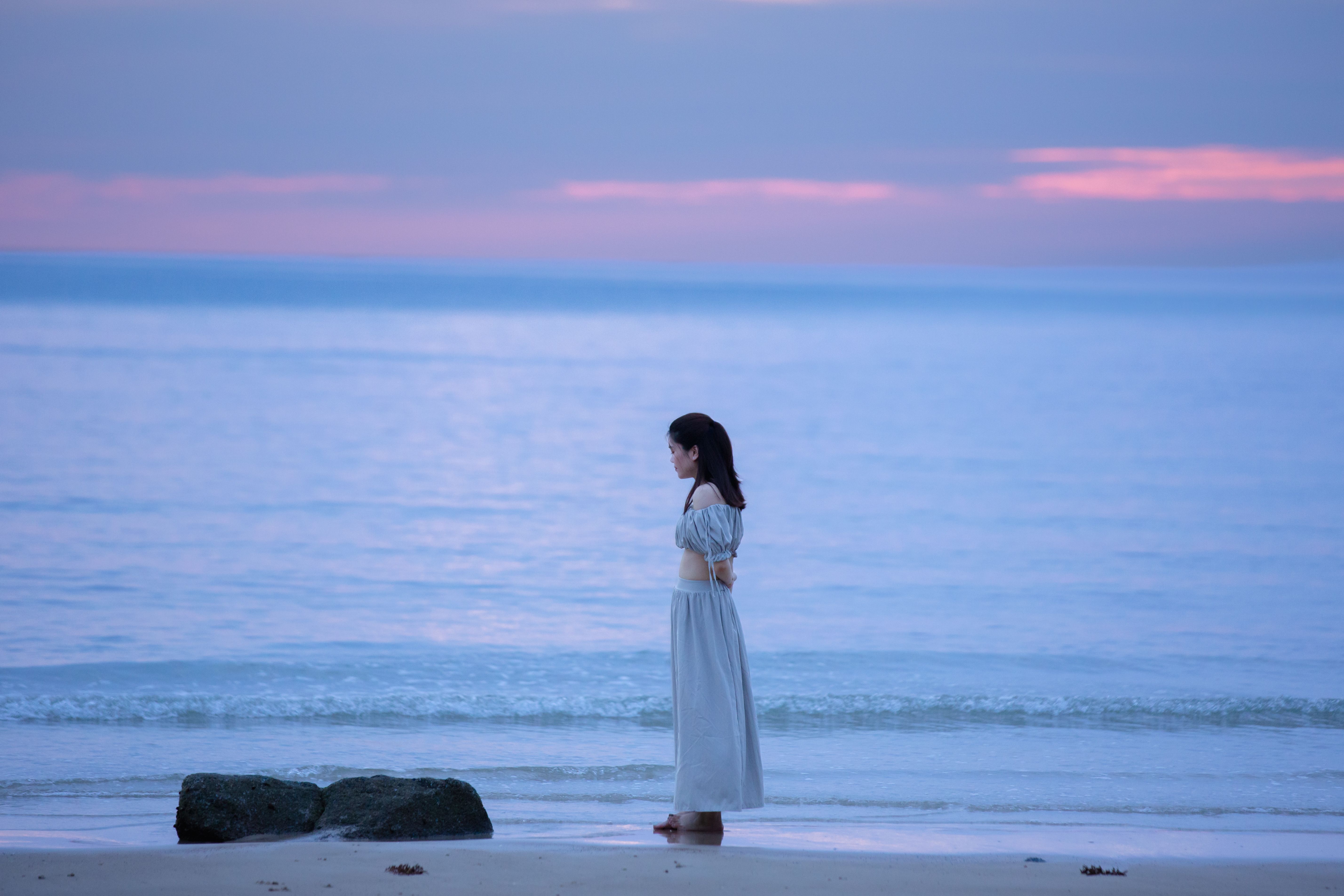 Peaceful Evening Walk on Serene Beach · Free Stock Photo
