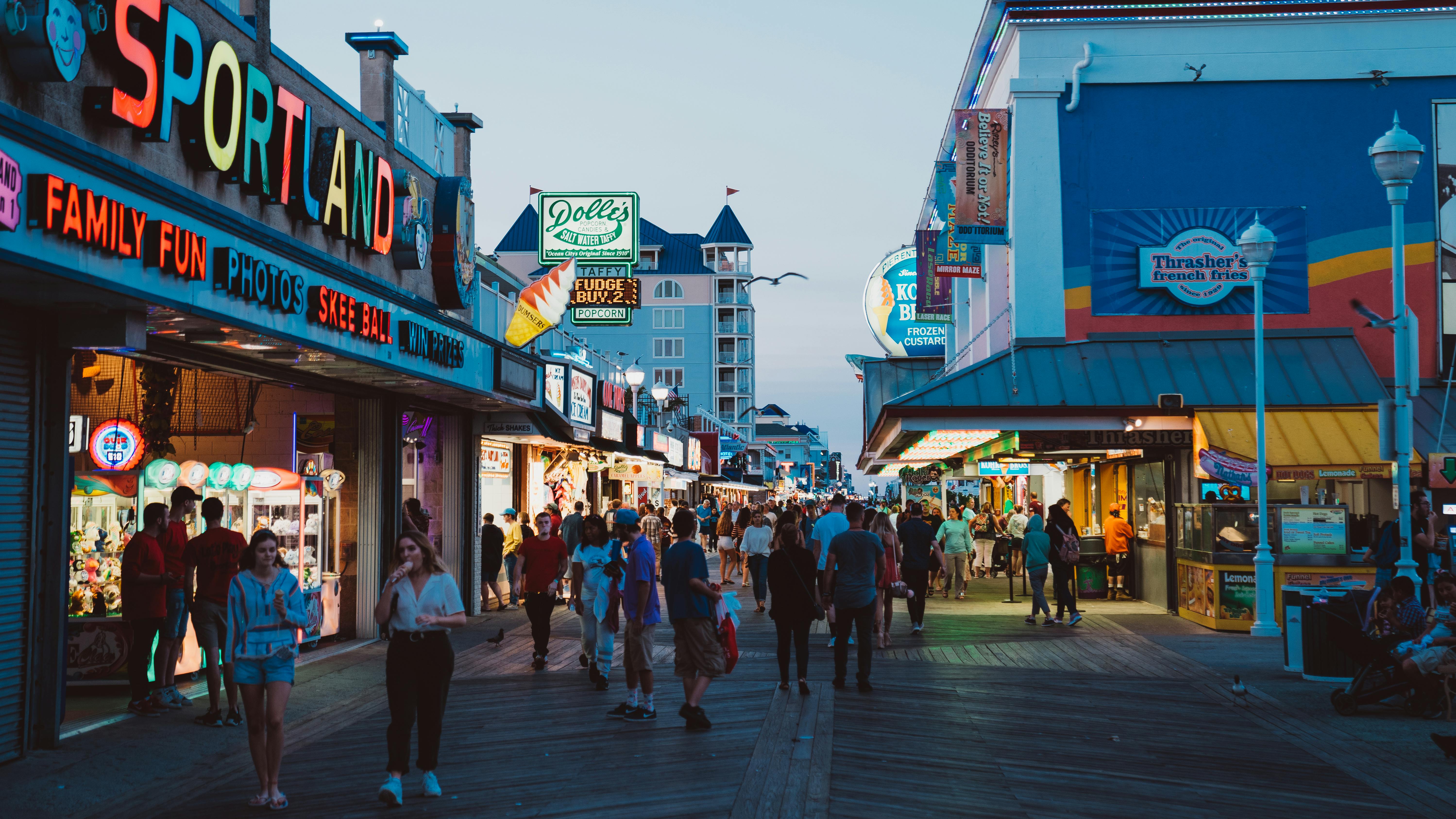 People 3 Photos & Videos Collected by Christian West