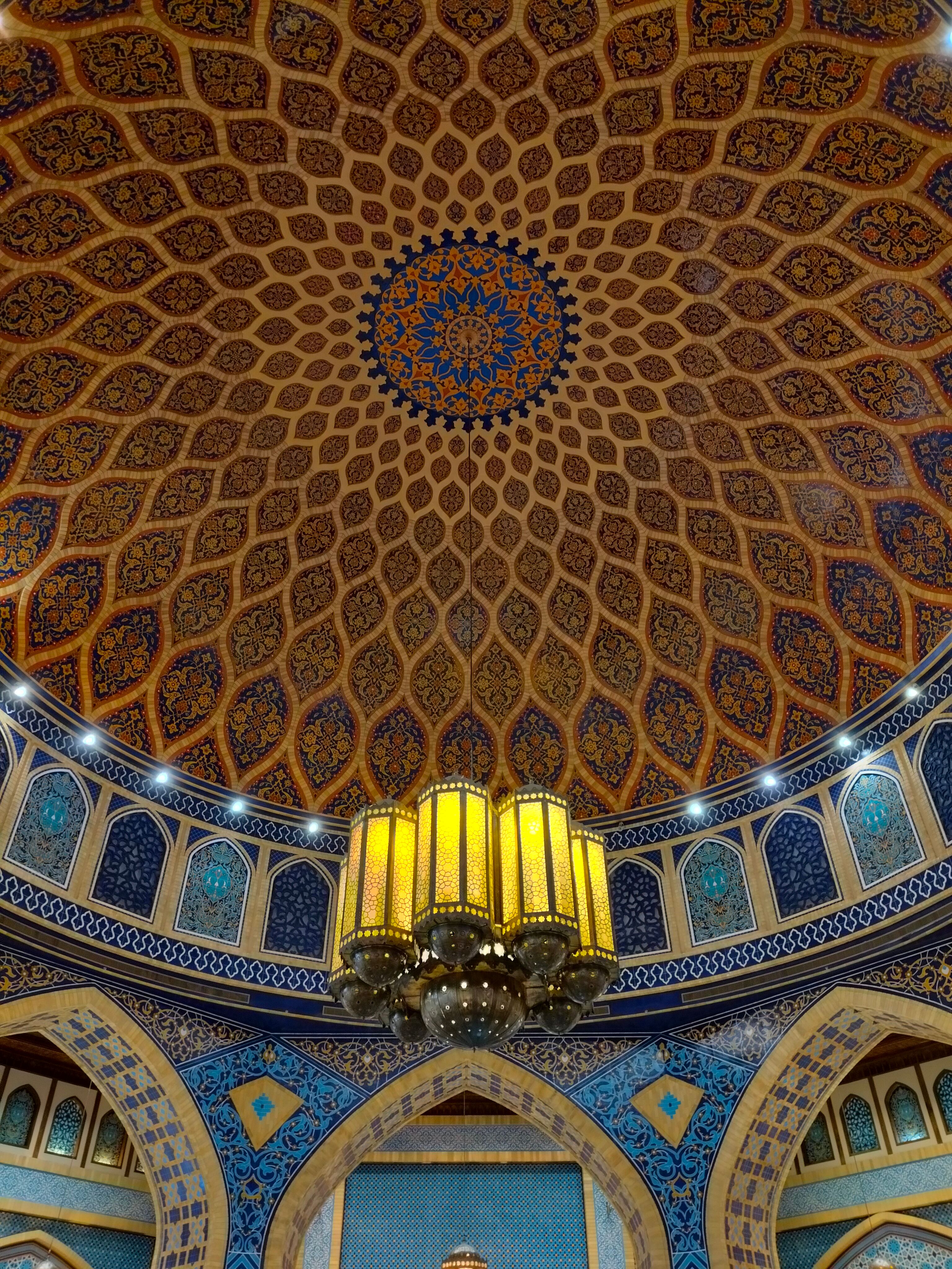 Intricate Islamic Mosaic Dome Interior · Free Stock Photo