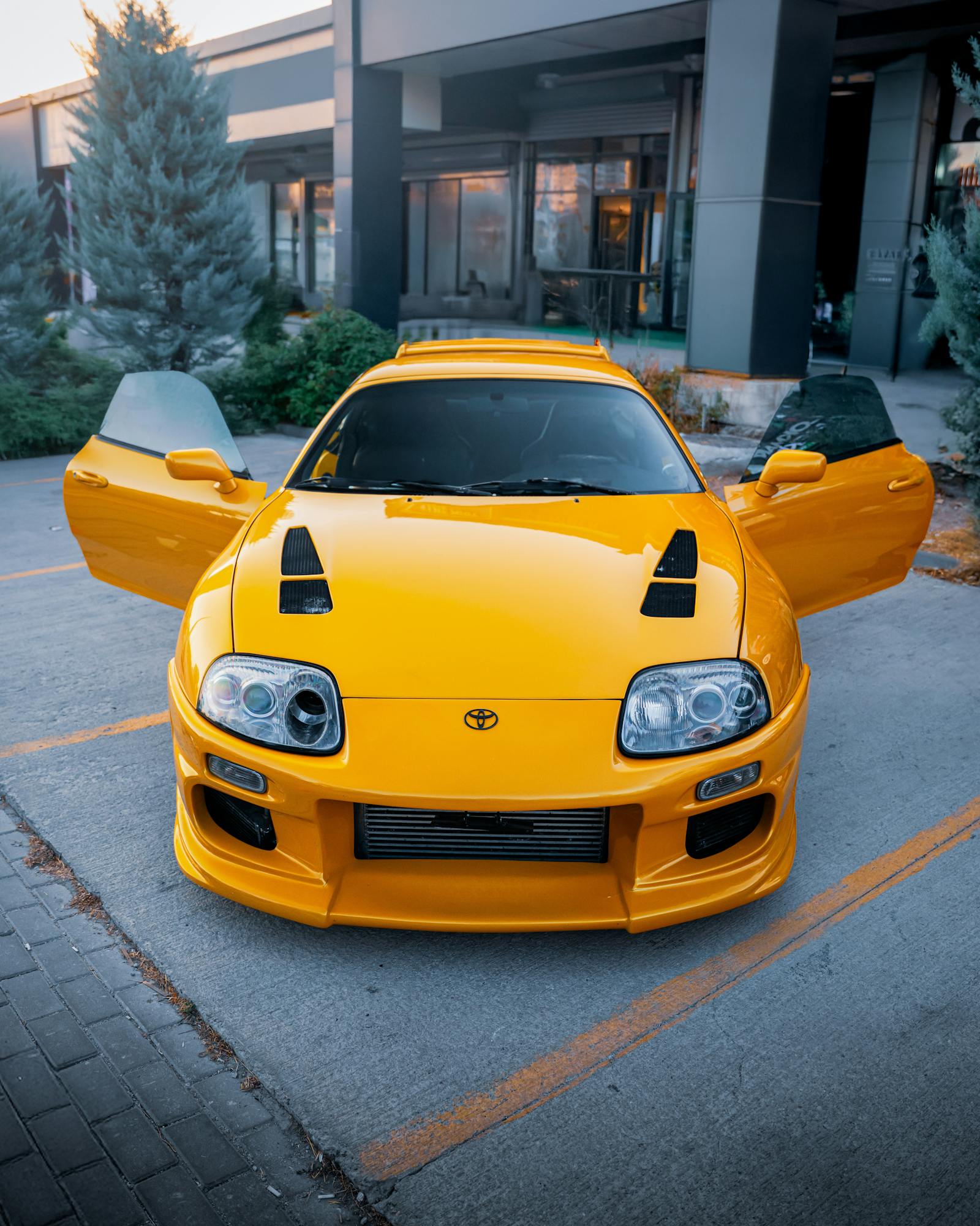 Toyota Supra Photos, Download The BEST Free Toyota Supra Stock Photos ...
