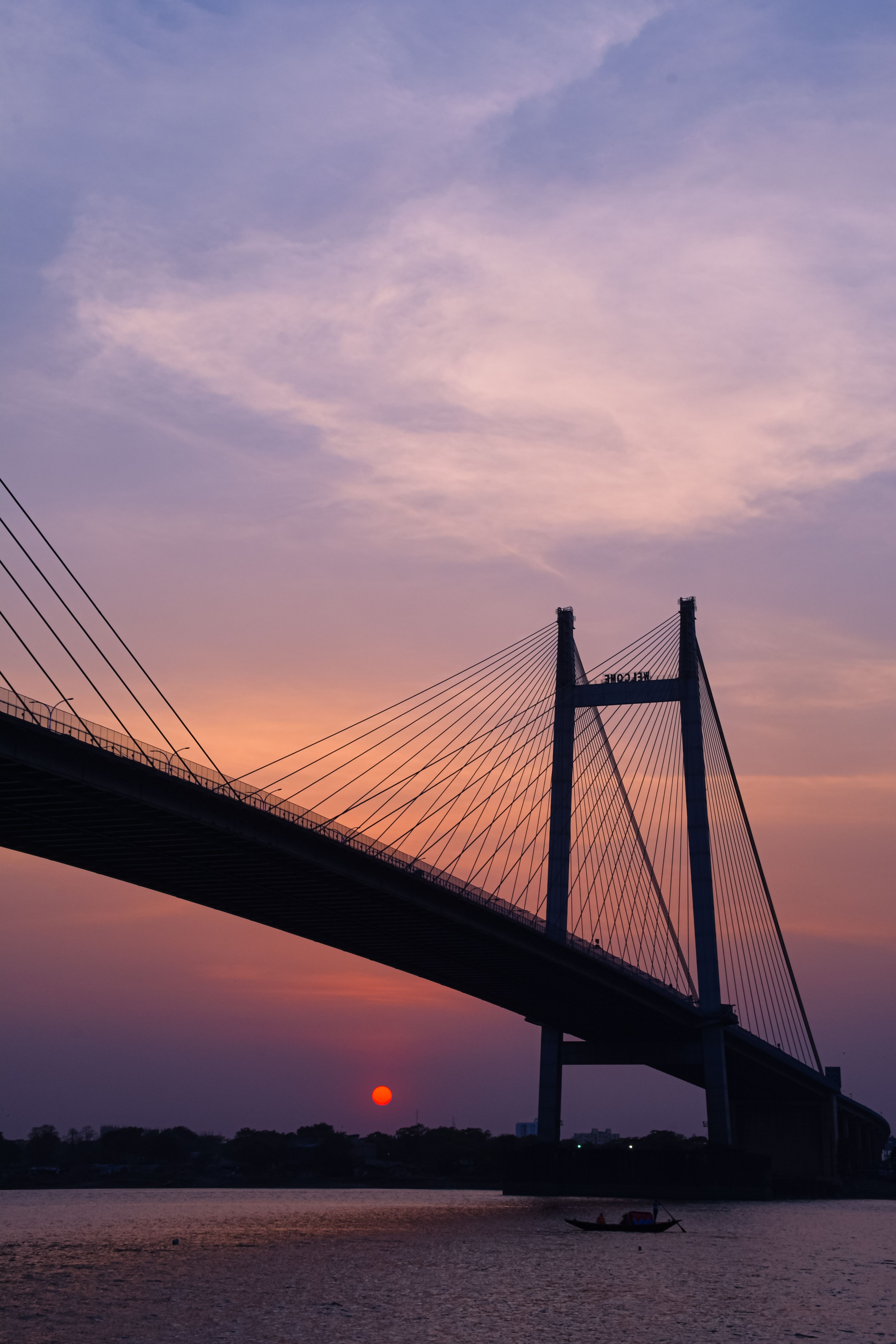 Striking Vidyasagar Setu at Twilight in Kolkata · Free Stock Photo