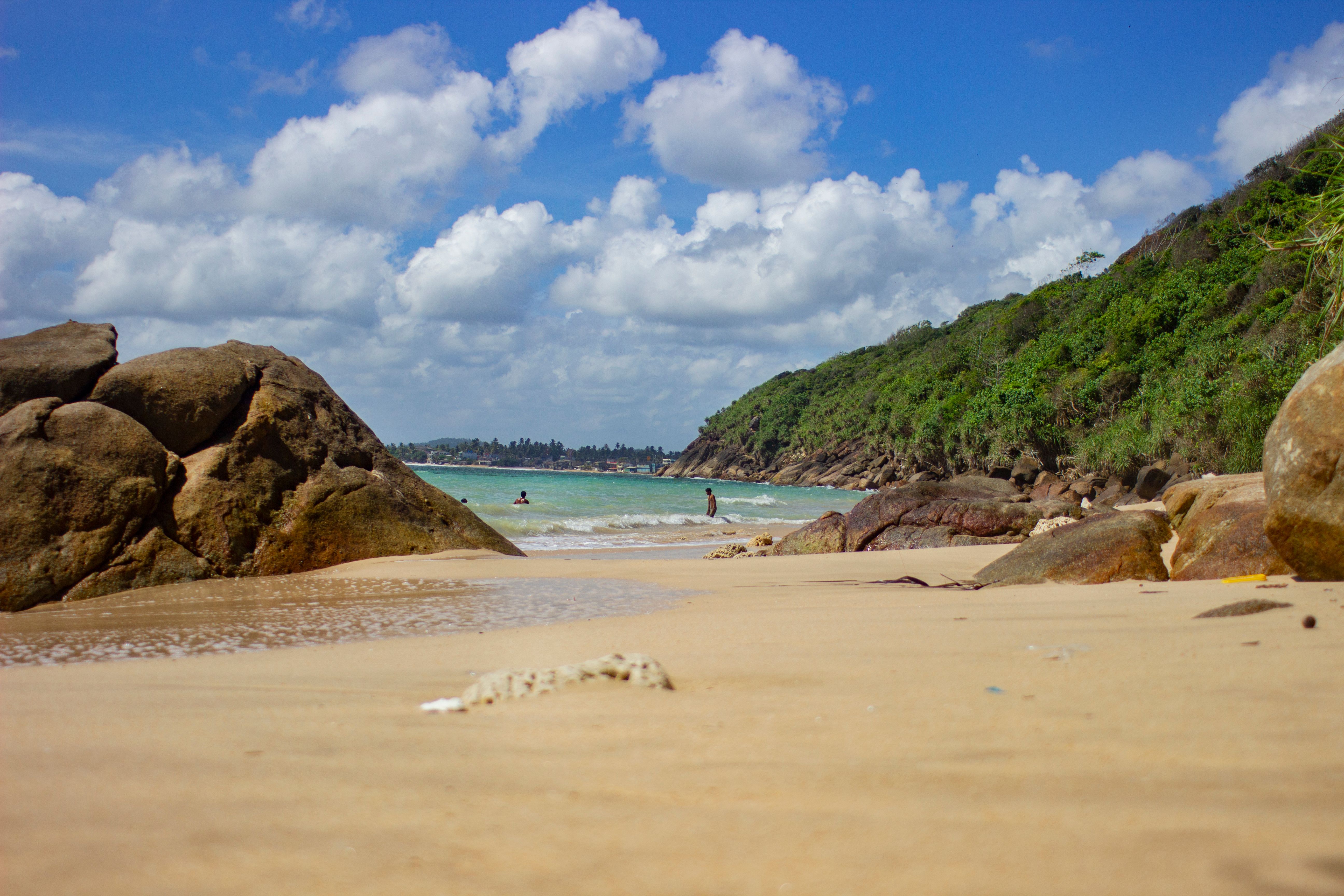 Scenic Beach in Unawatuna, Sri Lanka's Paradise · Free Stock Photo