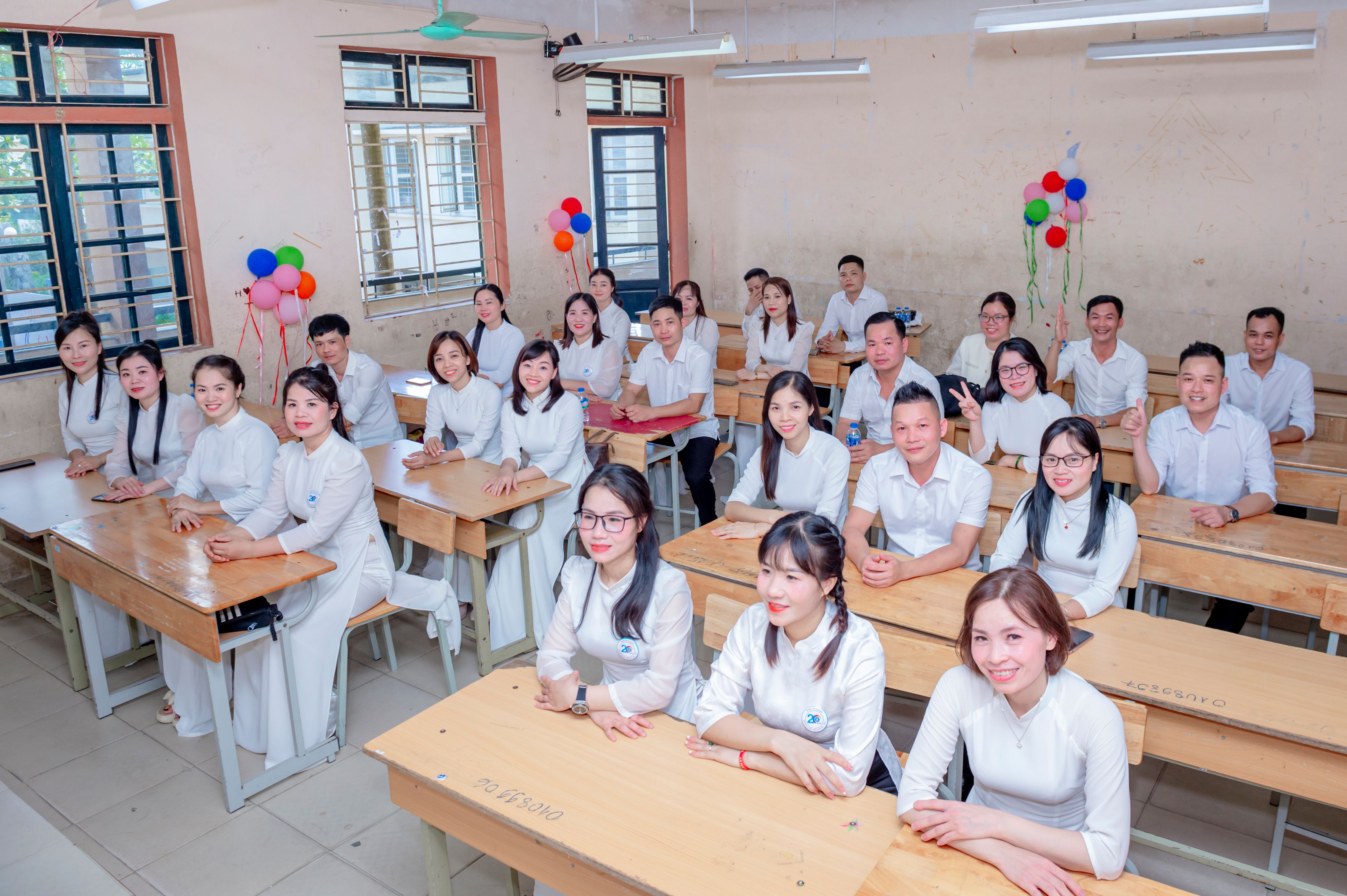 Class Party Photos, Download The BEST Free Class Party Stock Photos ...