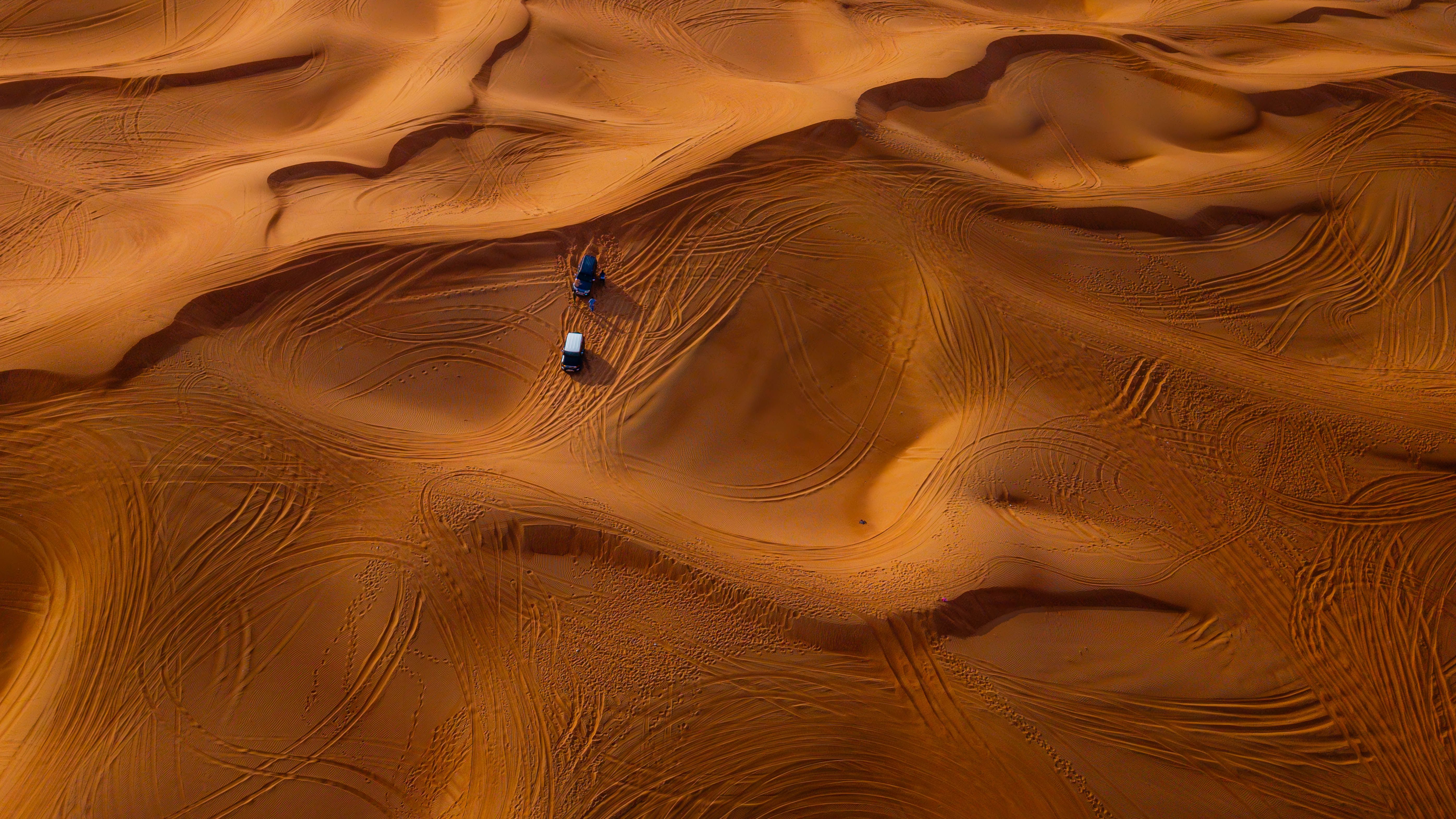 Aerial View of Desert Dunes in Sharjah, UAE · Free Stock Photo