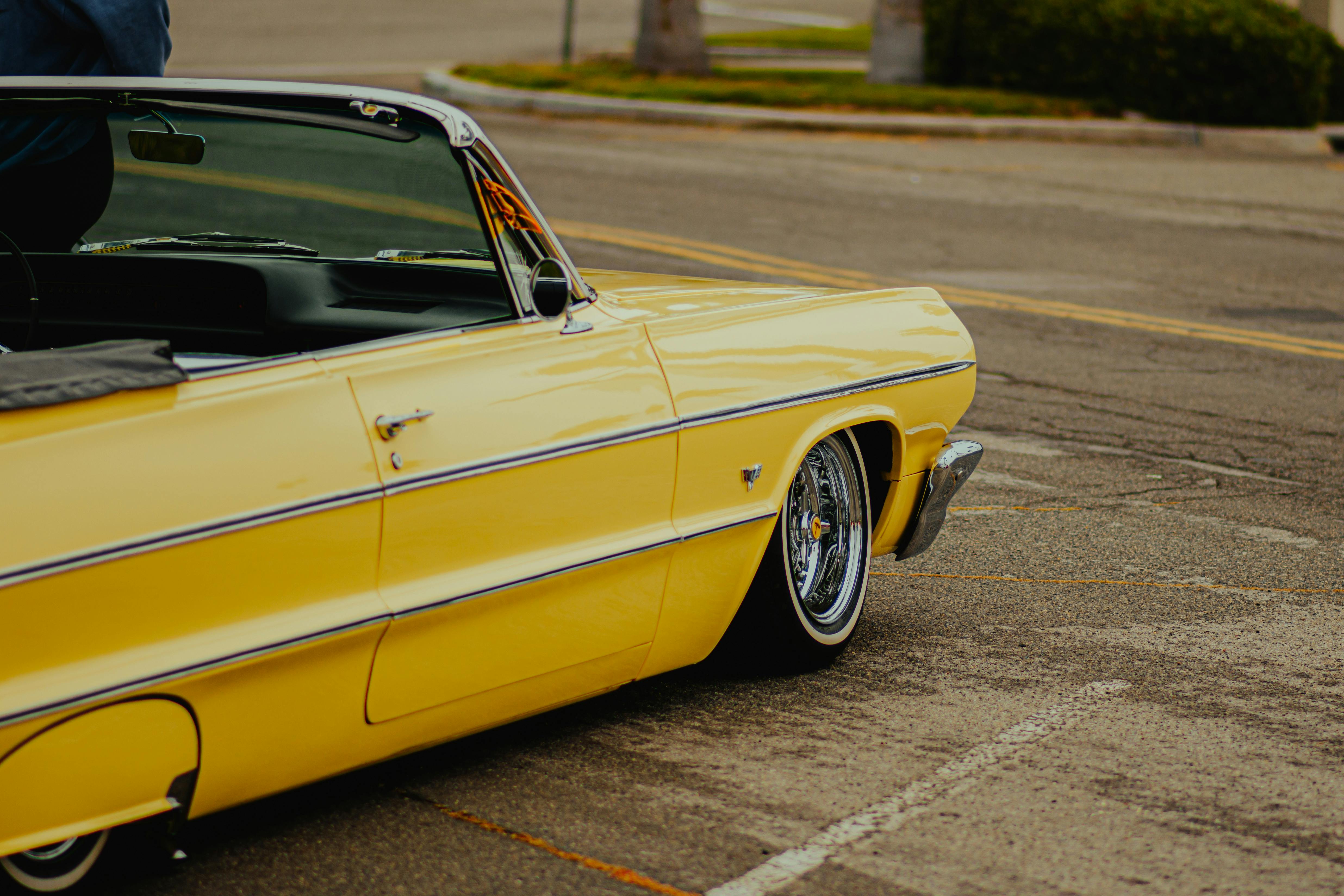 White Vehicle in Road Close-up Photography · Free Stock Photo