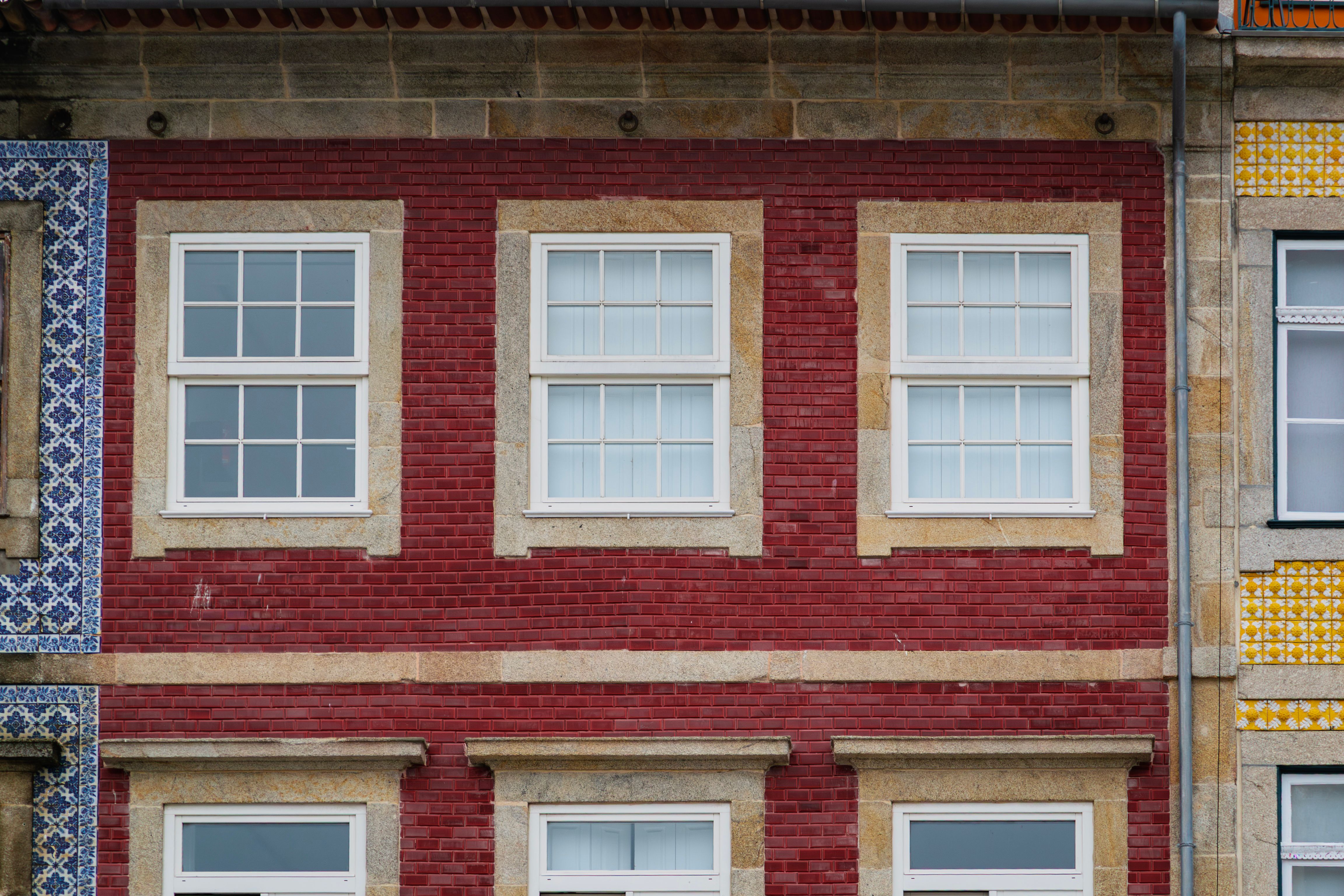Colorful Facade in Porto's Historic District · Free Stock Photo
