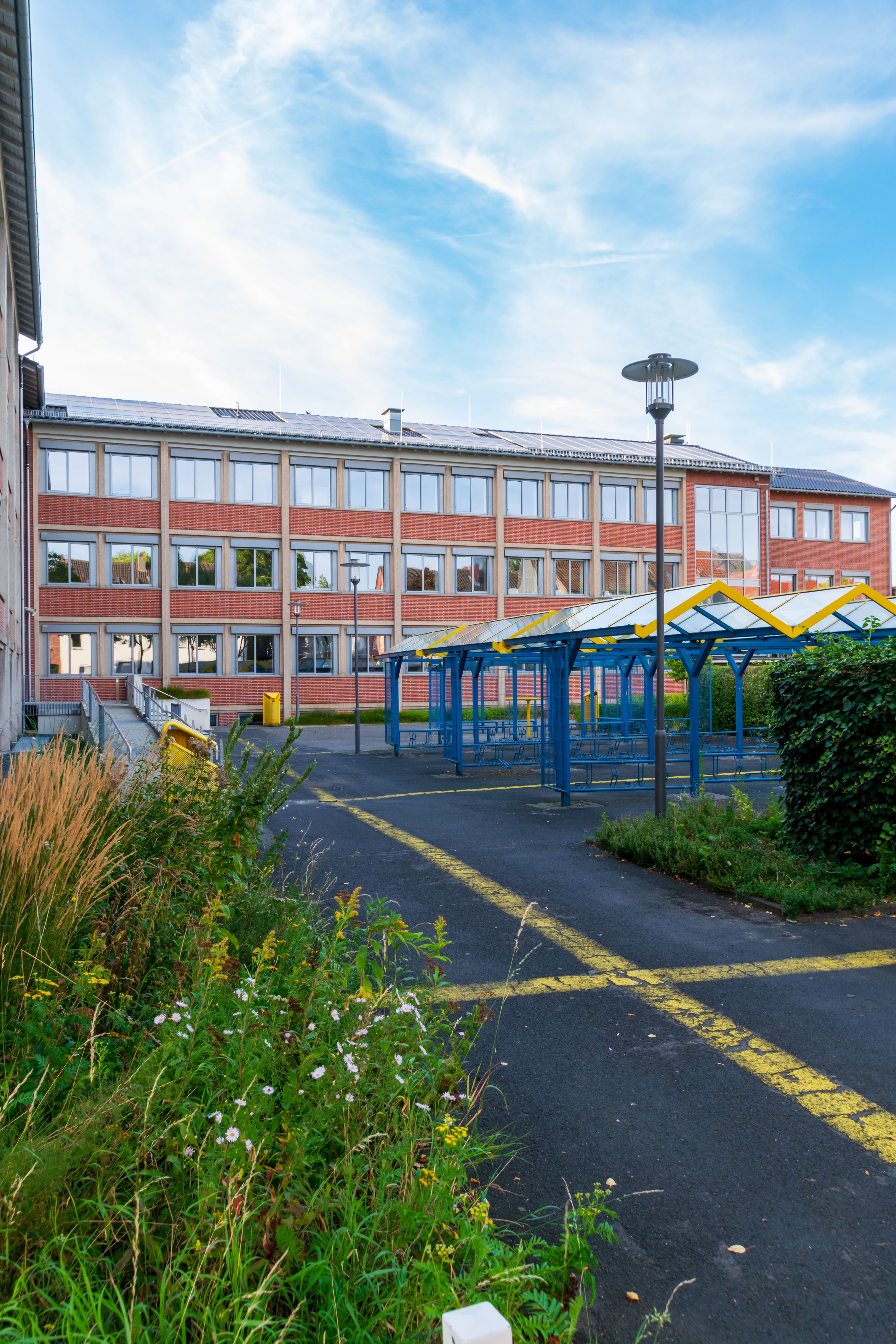 Public School Building Photos, Download The BEST Free Public School ...