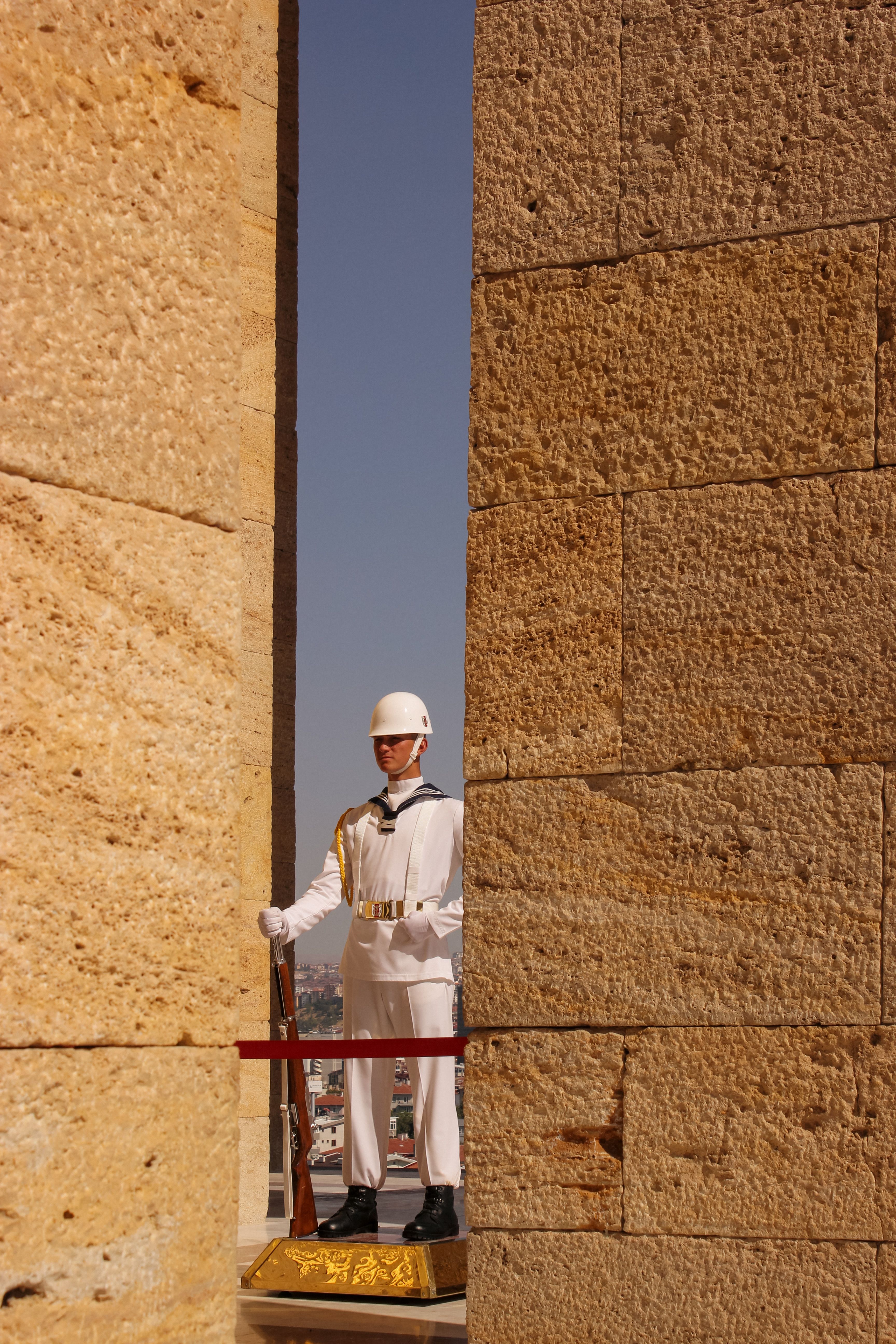 Ceremonial Guard at Historic Monument · Free Stock Photo