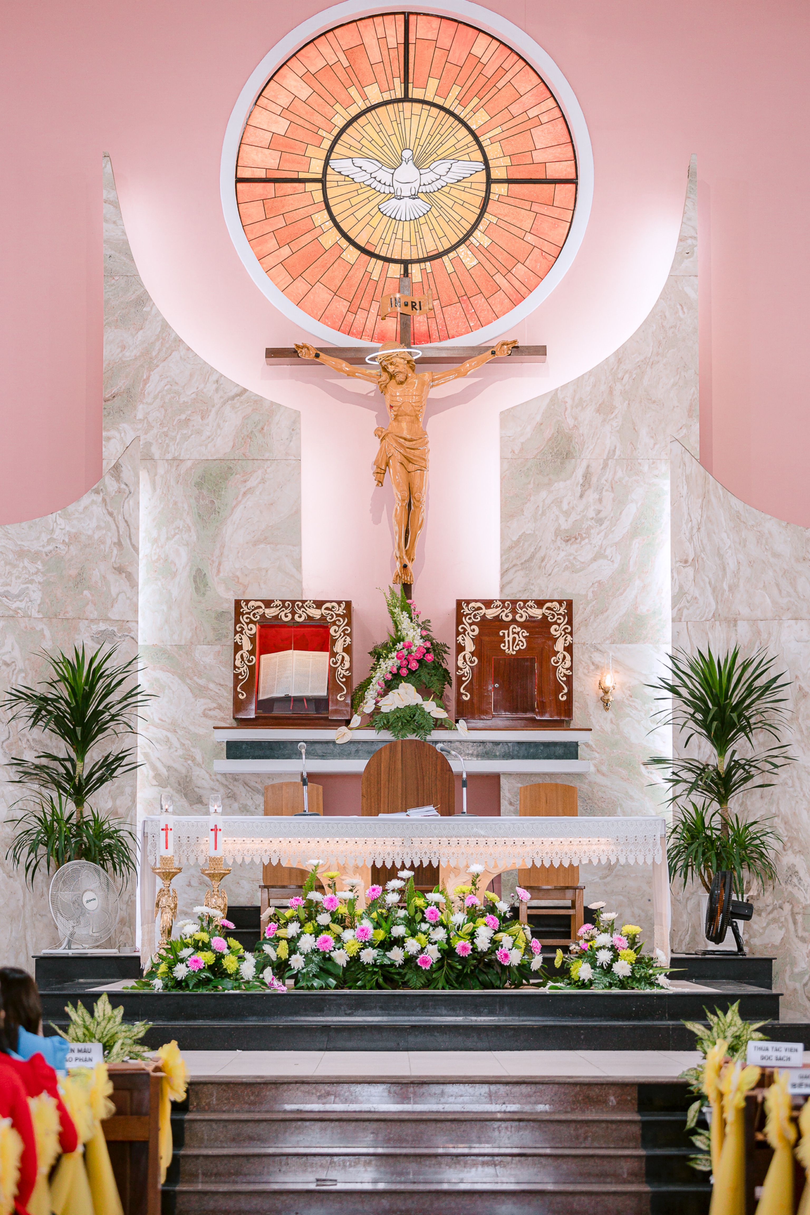 Elegant Church Altar with Crucifix and Stained Glass · Free Stock Photo