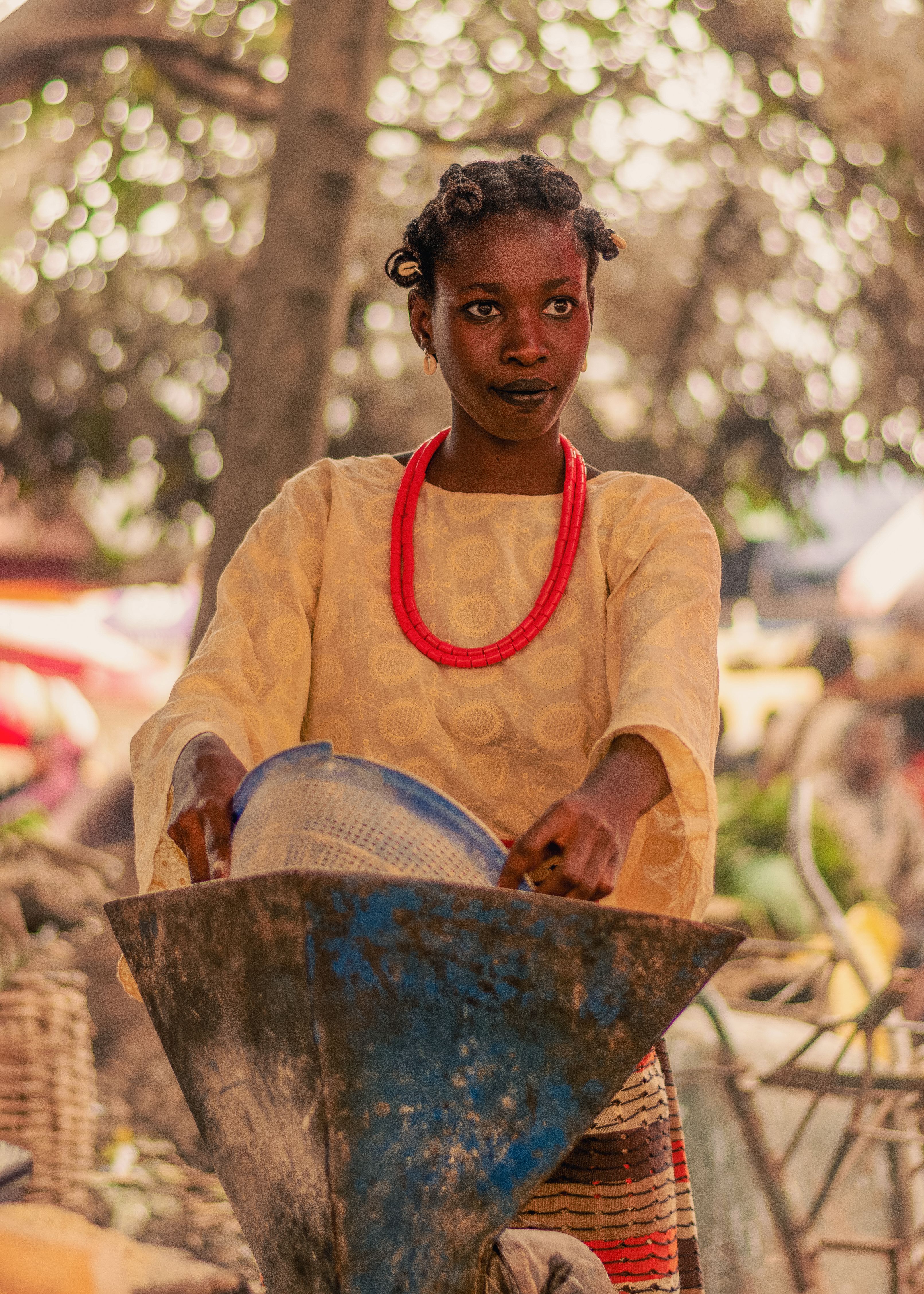 Traditional African Market Scene with Woman · Free Stock Photo