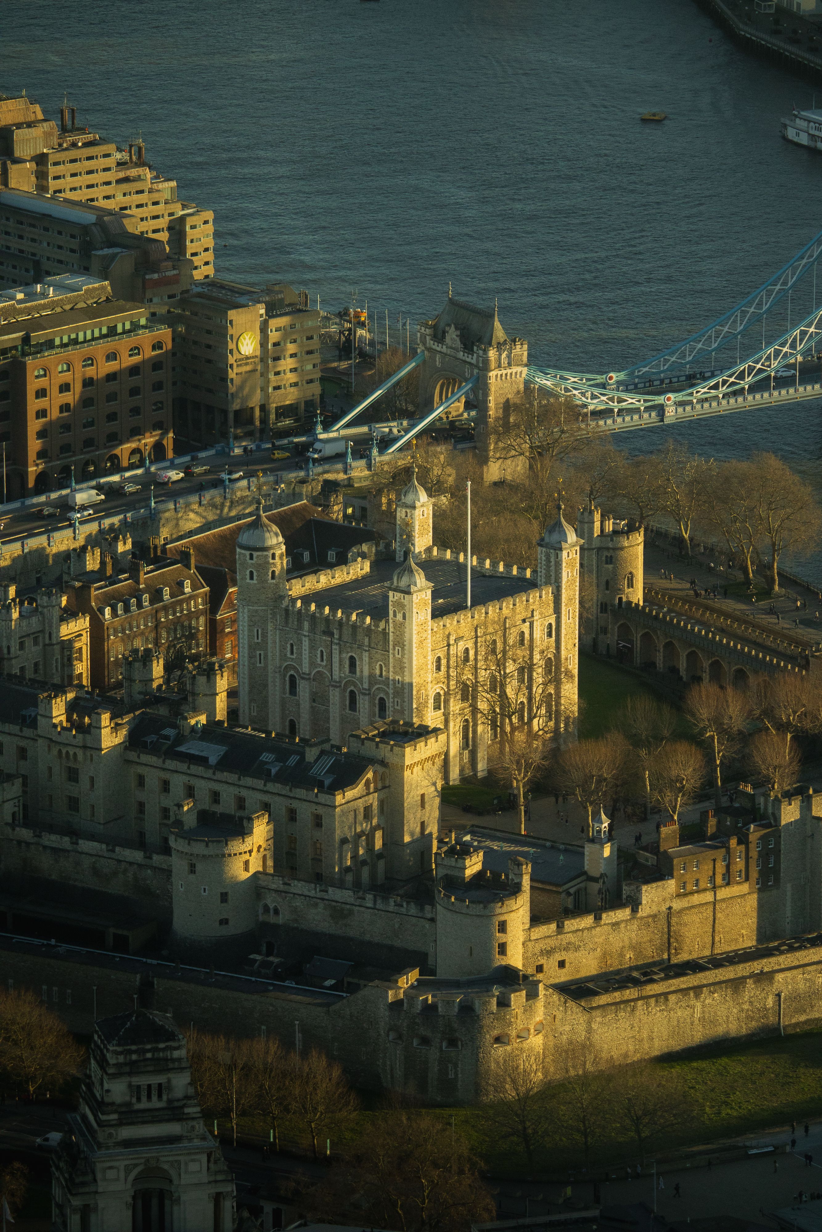 Aerial View of the Tower of London at Sunset · Free Stock Photo