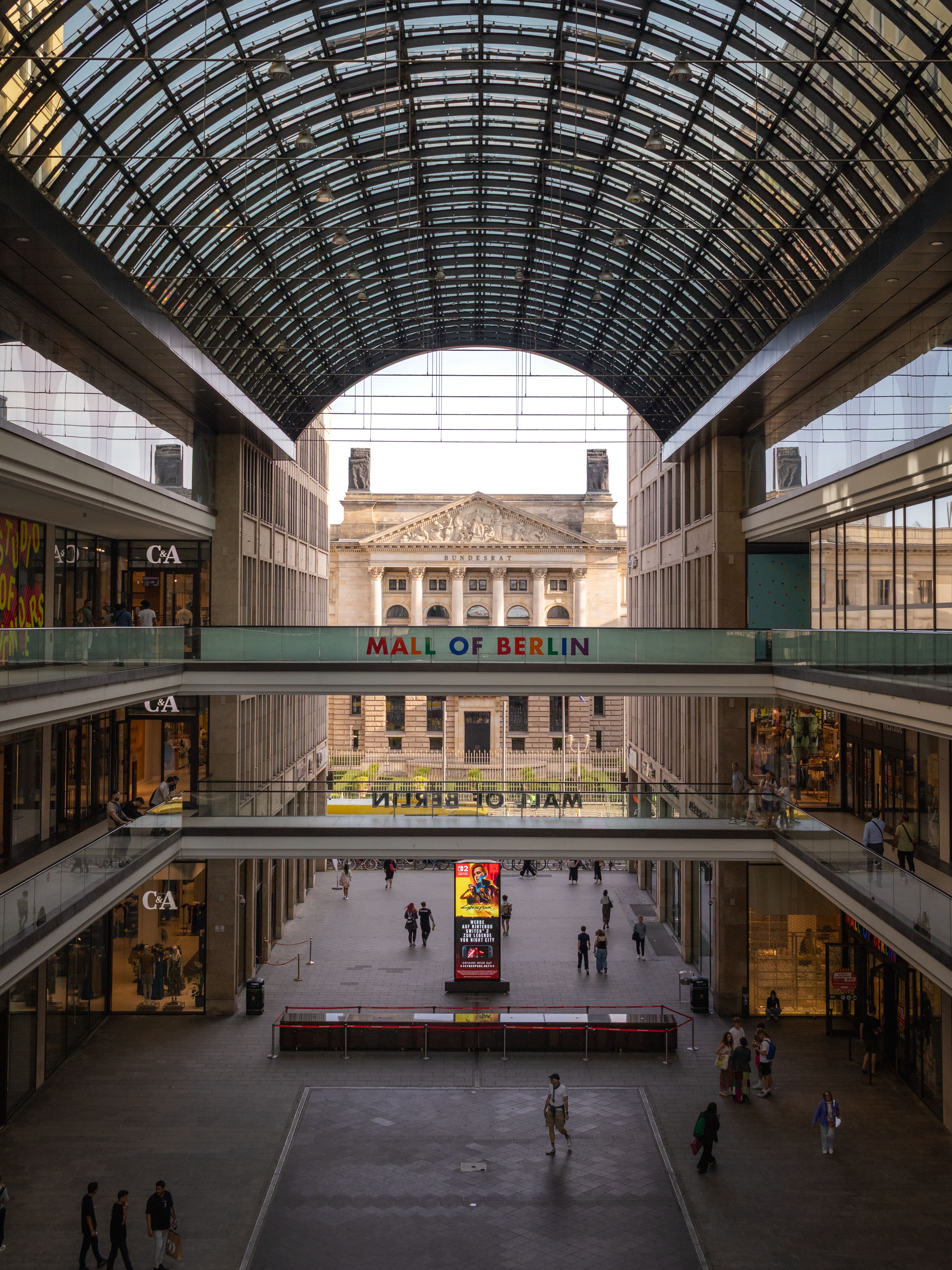 Mall Photos, Download The BEST Free Mall Stock Photos & HD Images