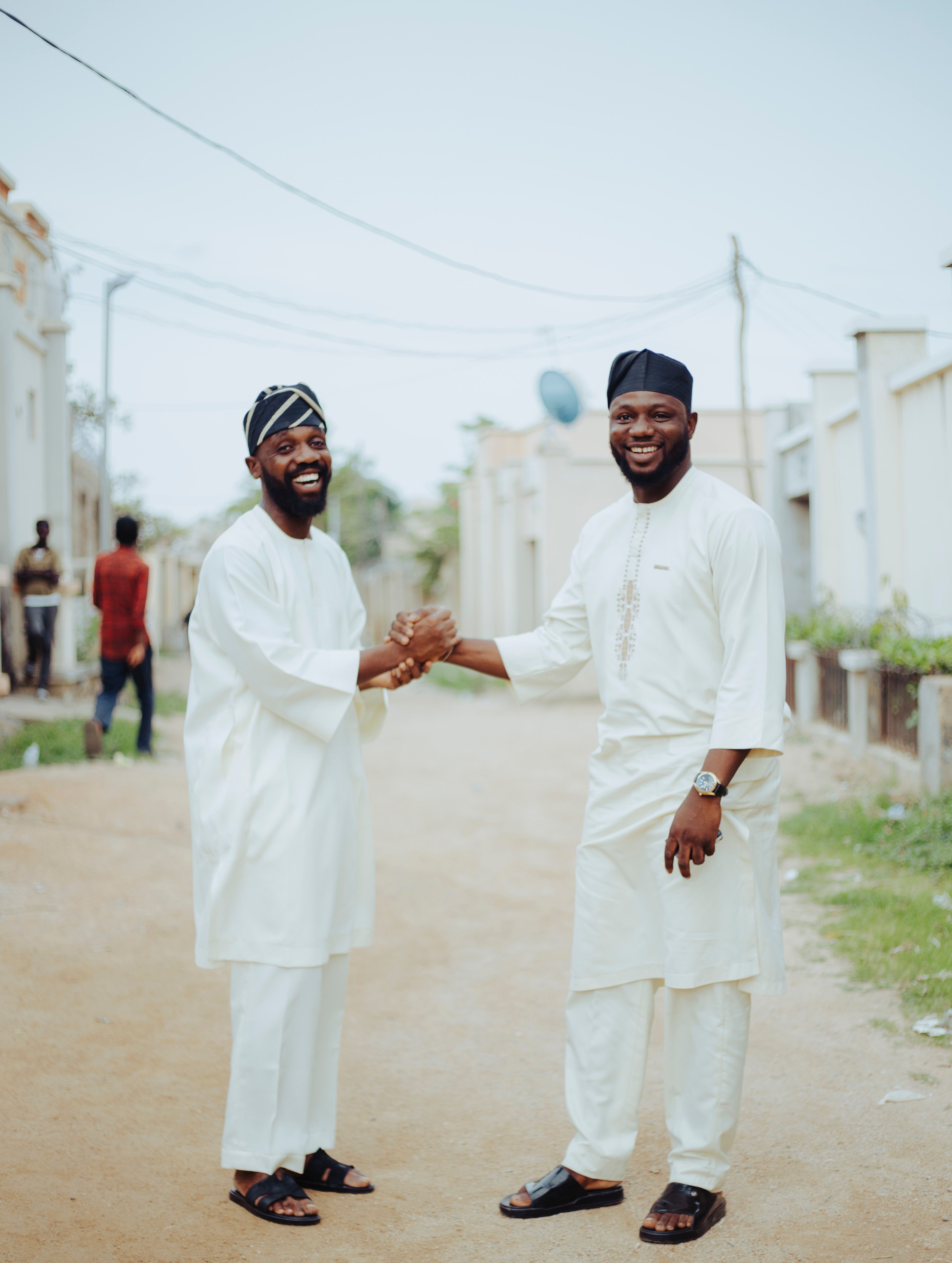 Community Street Neighbors Handshake Homeless Smiling Photos, Download ...