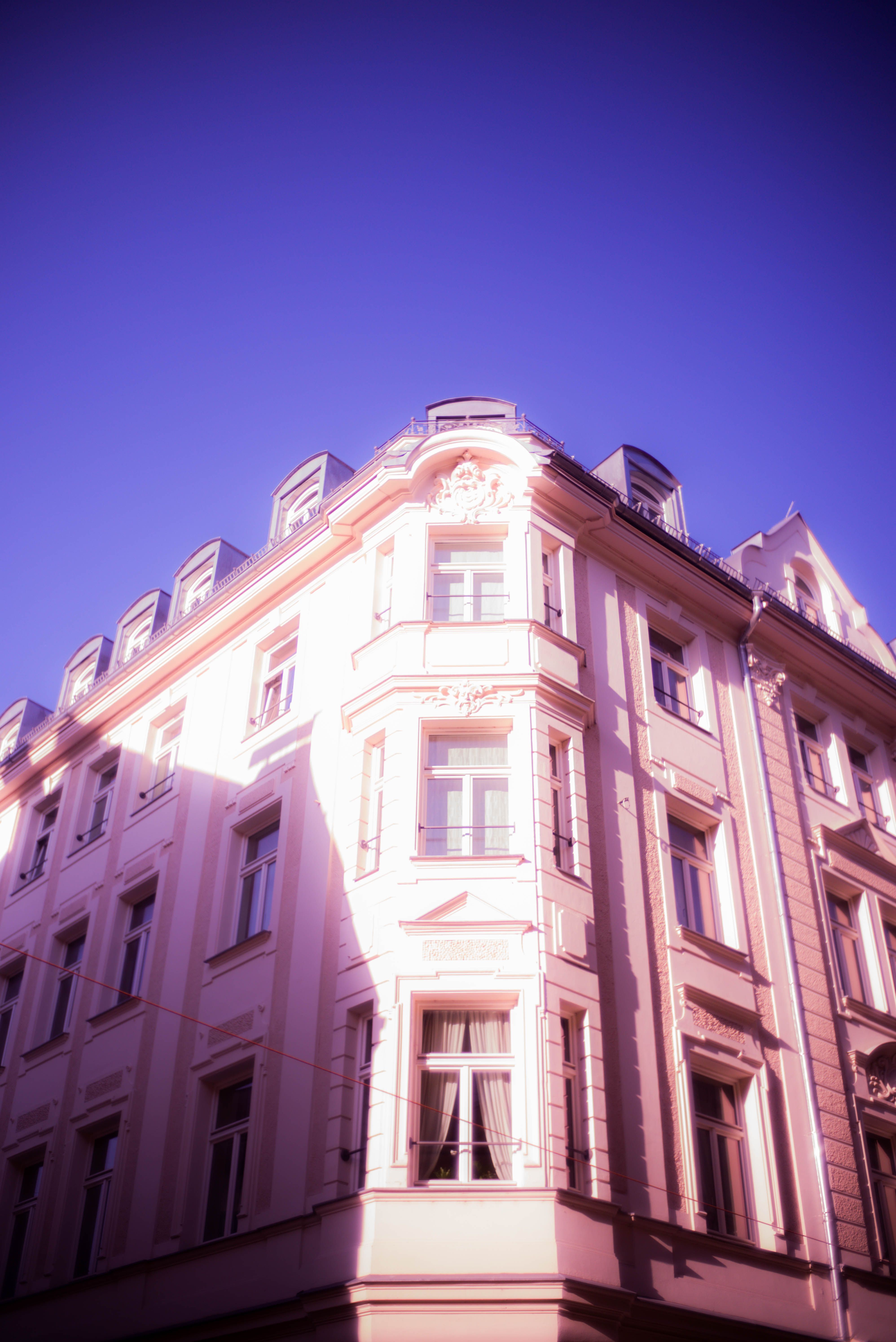 Photo of White Building · Free Stock Photo
