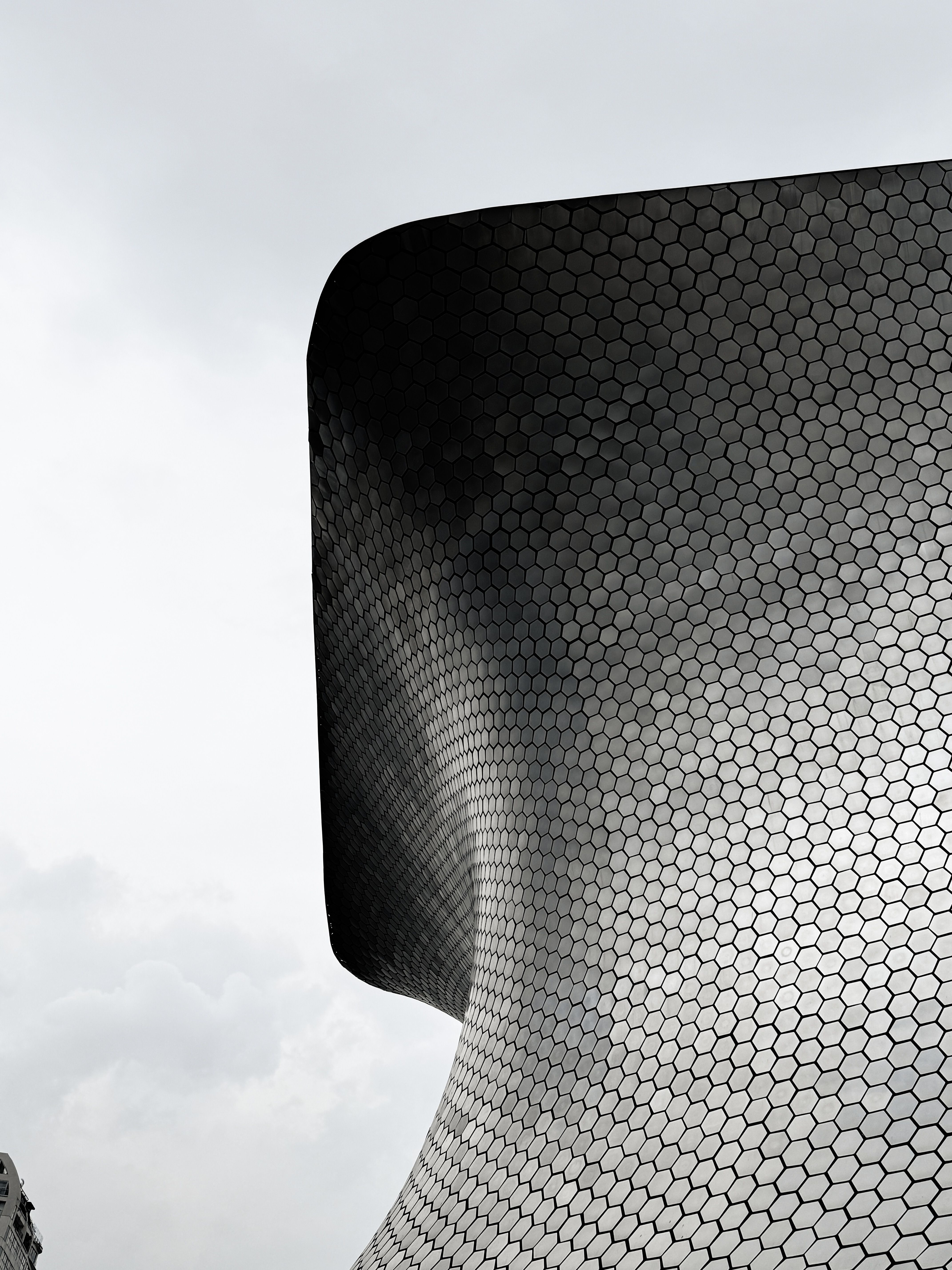 Modern Architectural Design with Hexagonal Pattern · Free Stock Photo