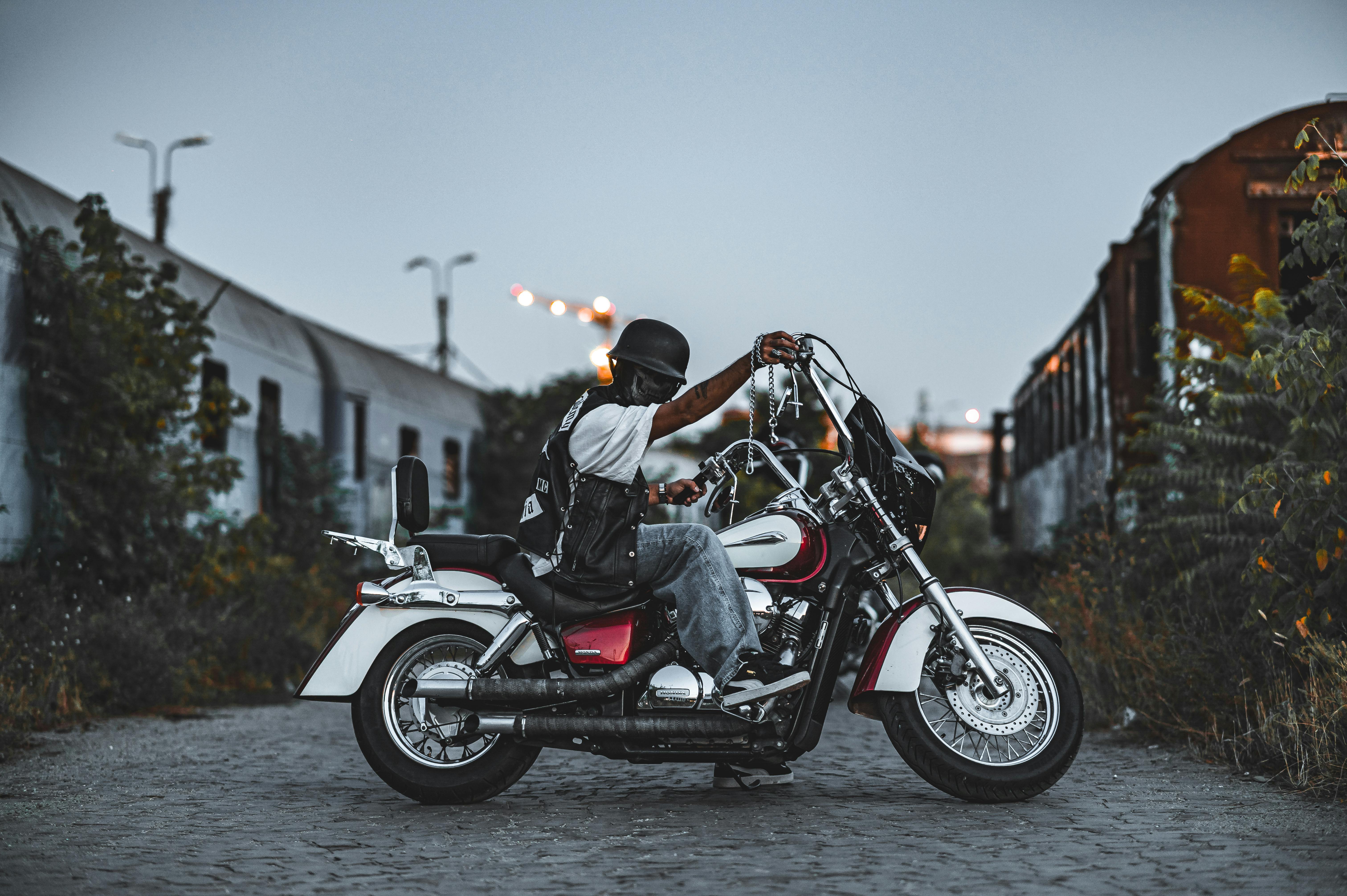 Motorcycle Profile Photos, Download The BEST Free Motorcycle Profile ...