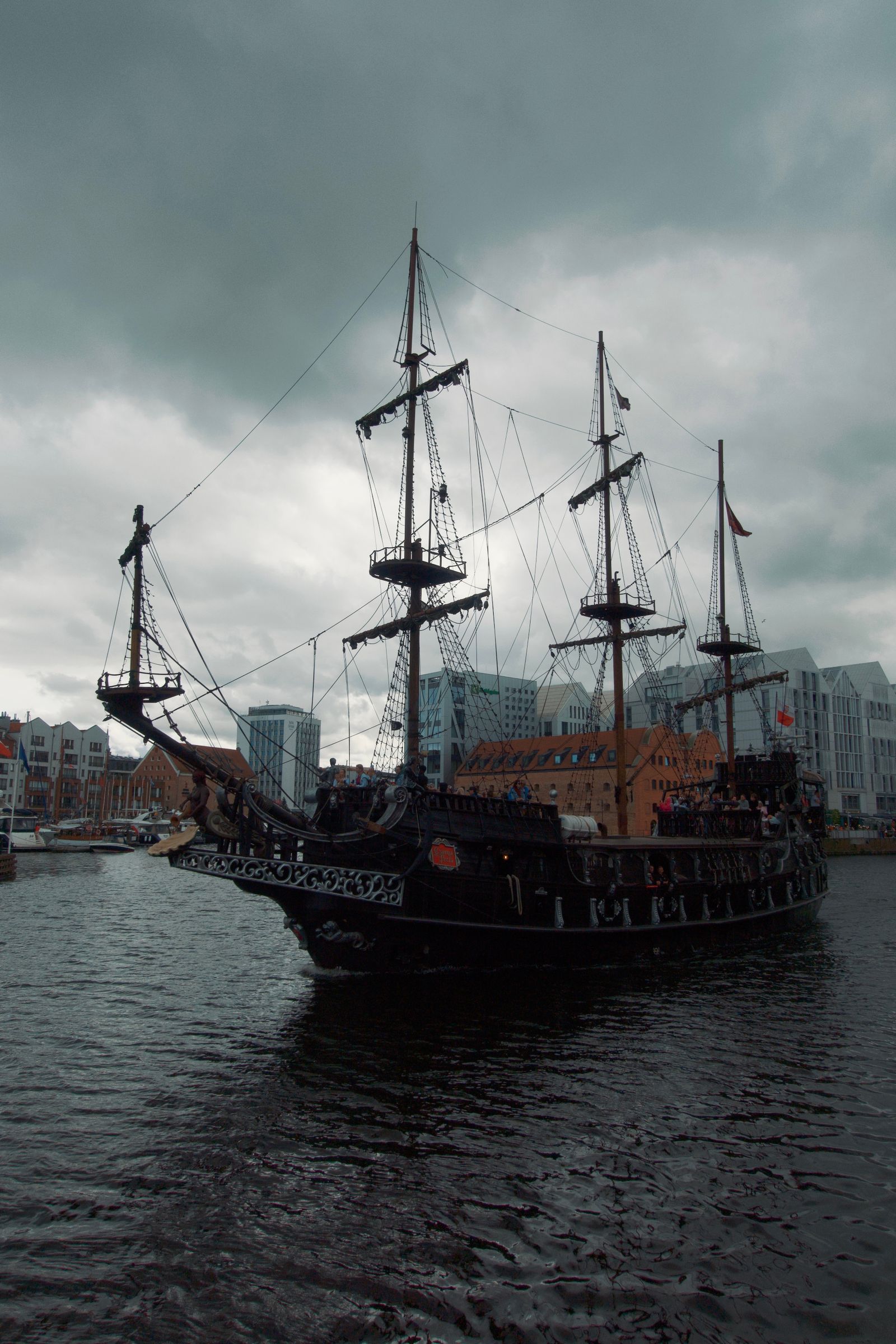 Pirate Ship Photos, Download The BEST Free Pirate Ship Stock Photos ...