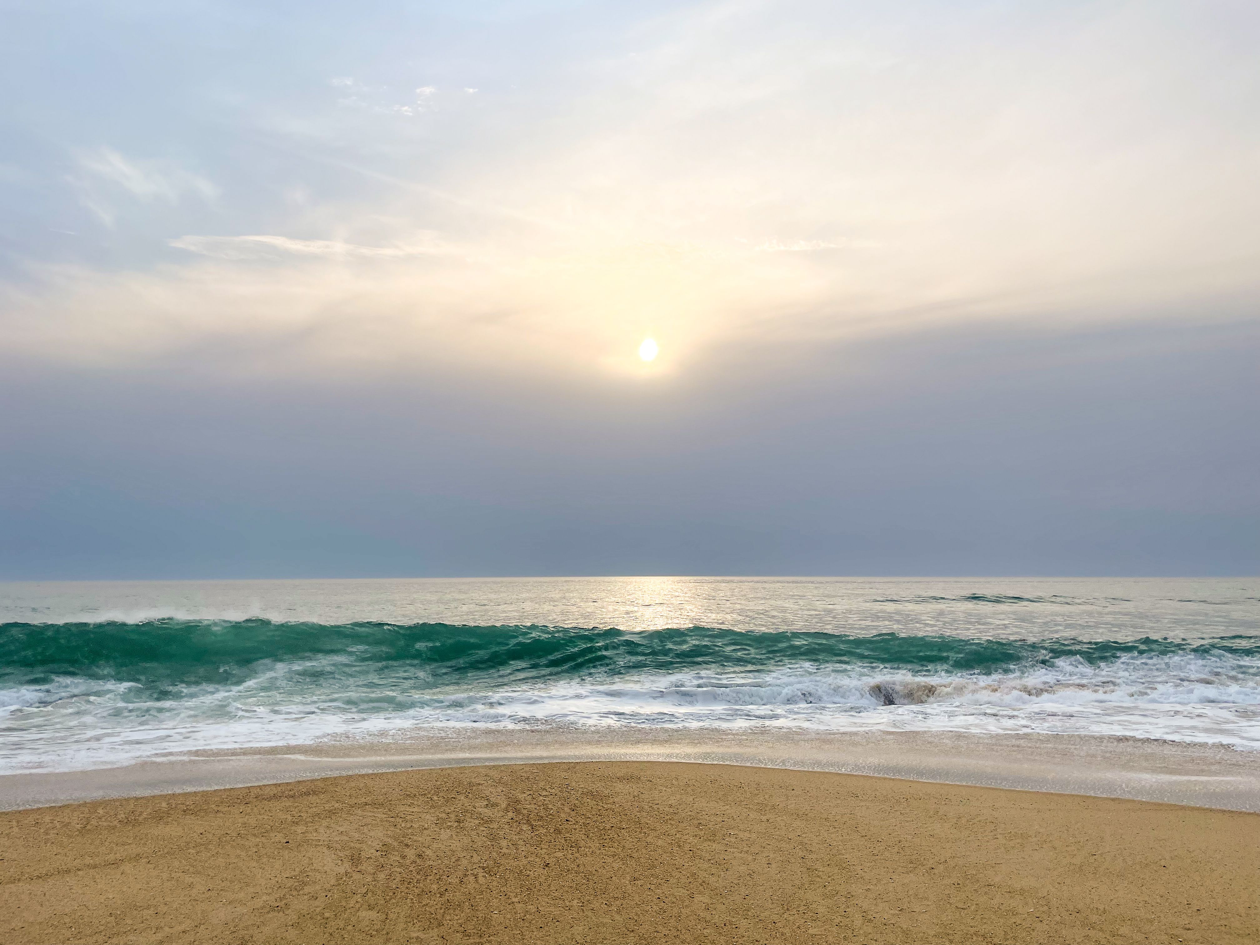 Serene Ocean View at Seignosse Beach Sunrise · Free Stock Photo