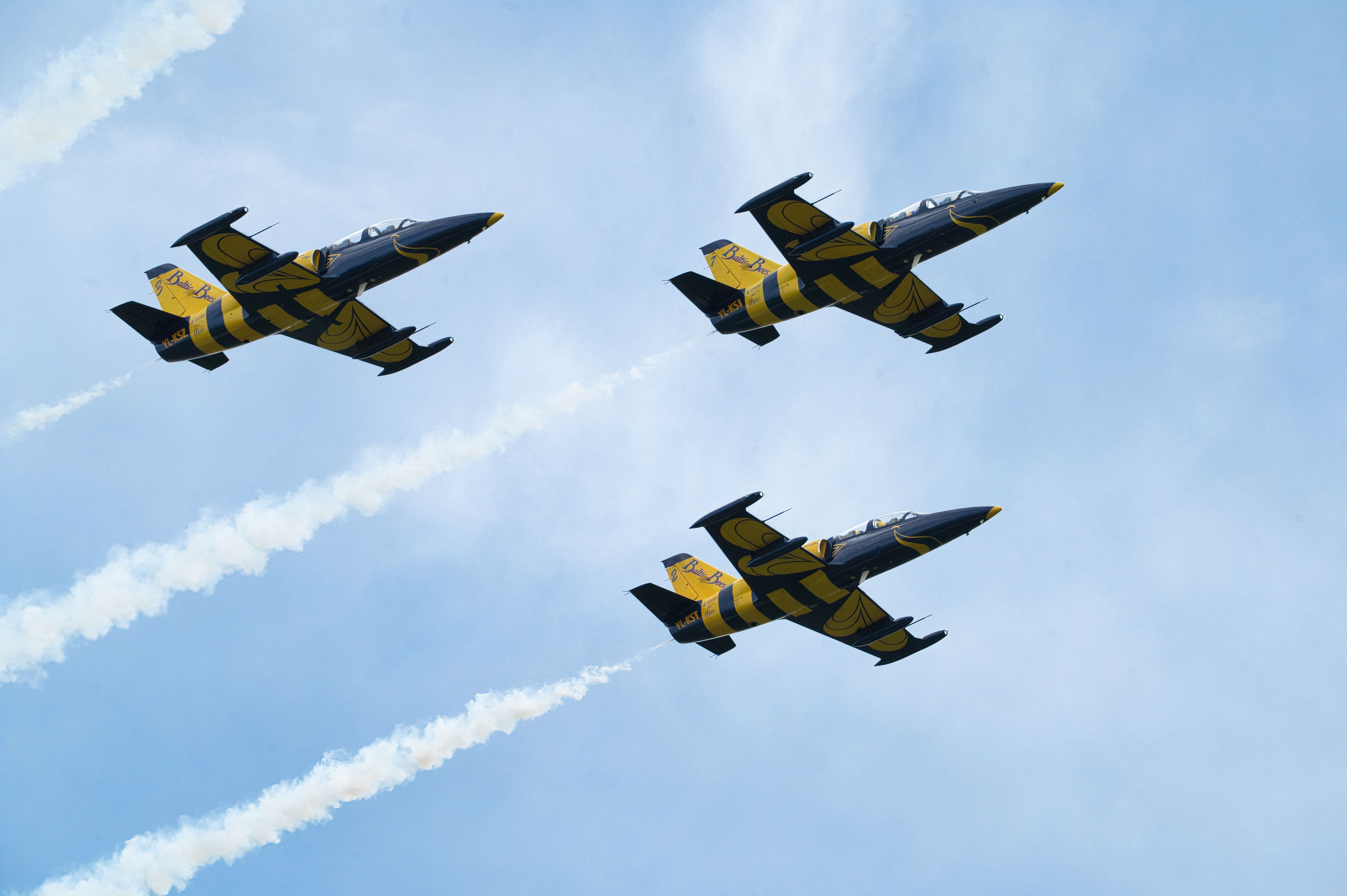 Fighter Planes Photos, Download The BEST Free Fighter Planes Stock ...