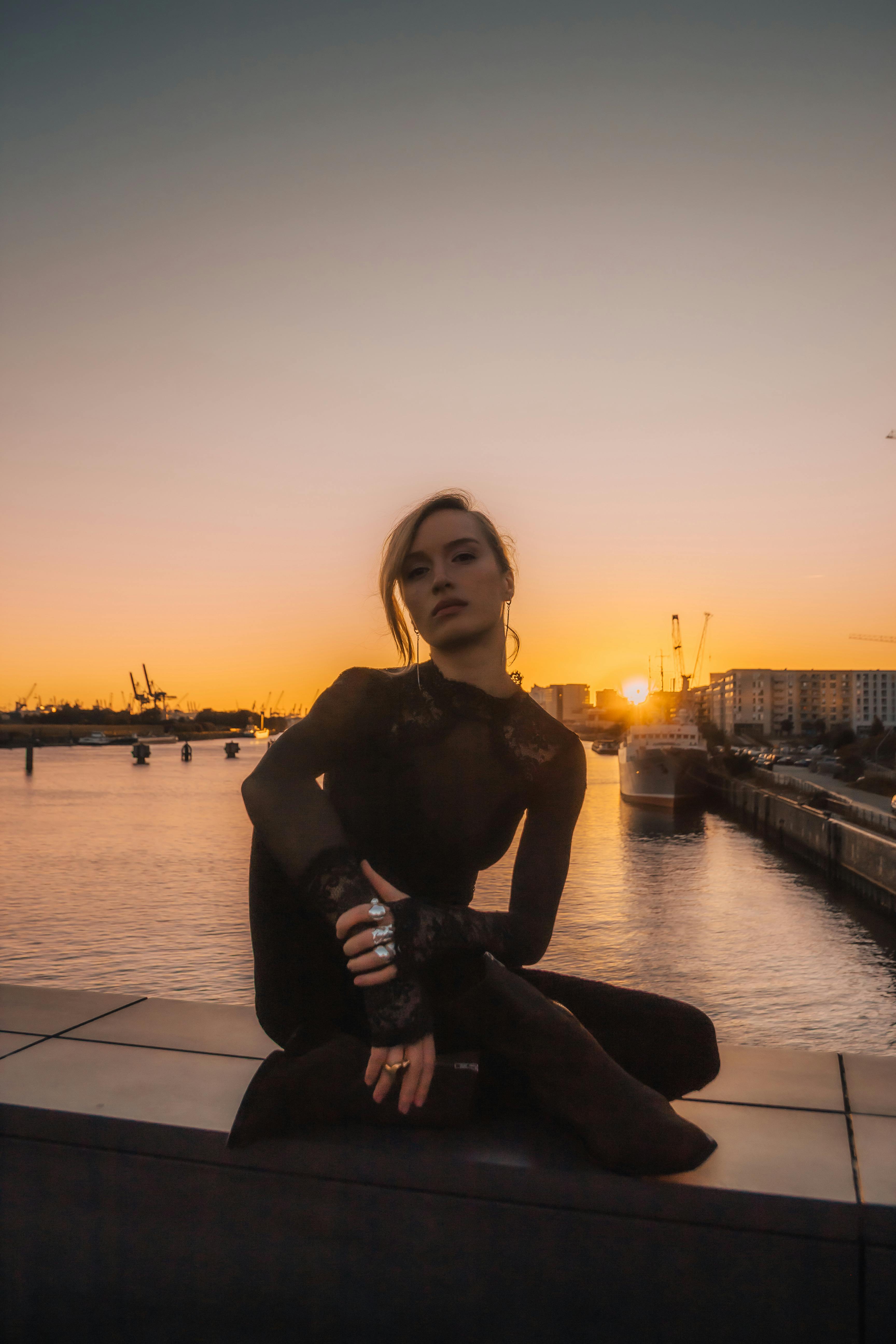 Foto stok gratis tentang air yang tenang, artistik, awan, bayangan ...