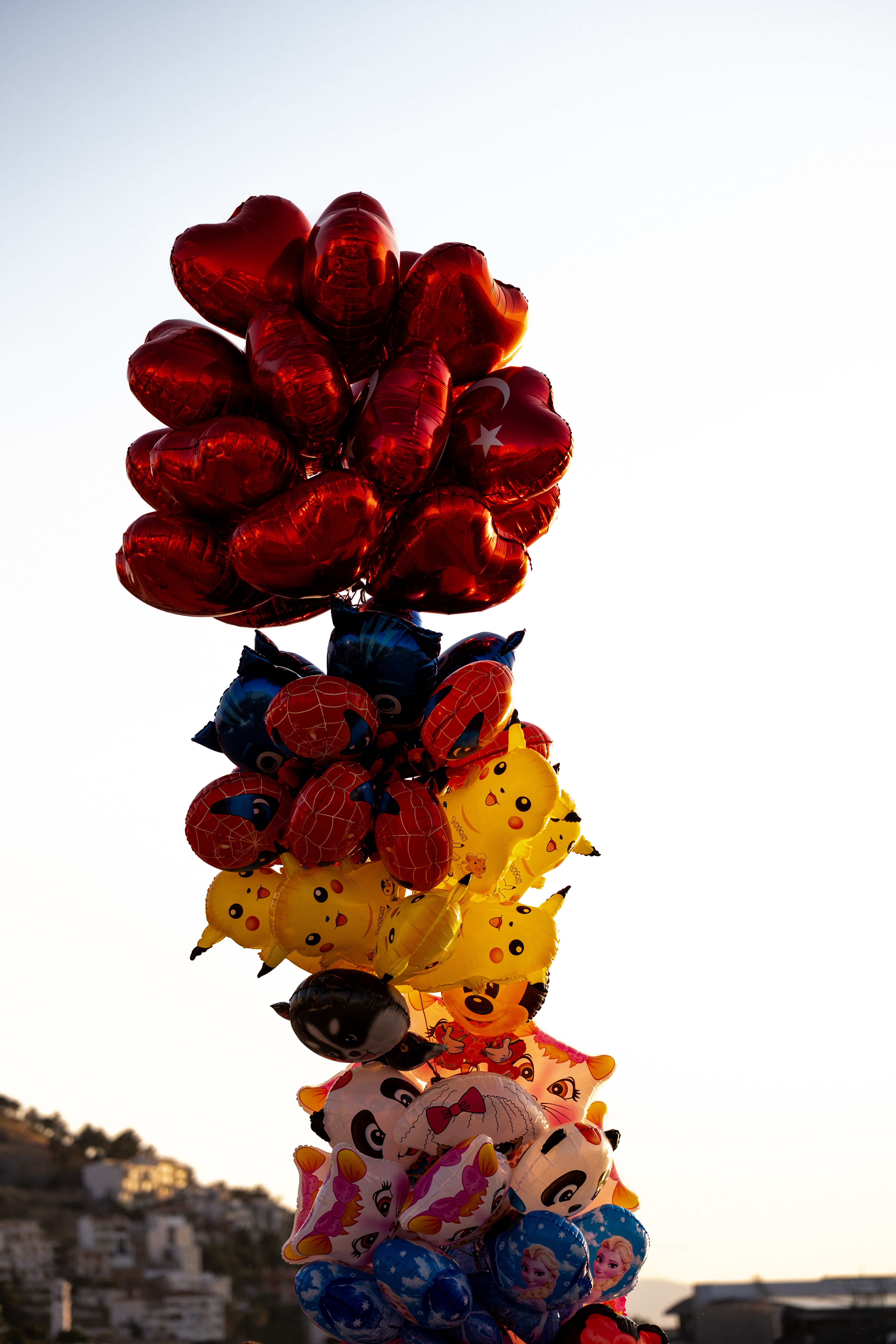 Cartoon Balloons Photos, Download The BEST Free Cartoon Balloons Stock ...