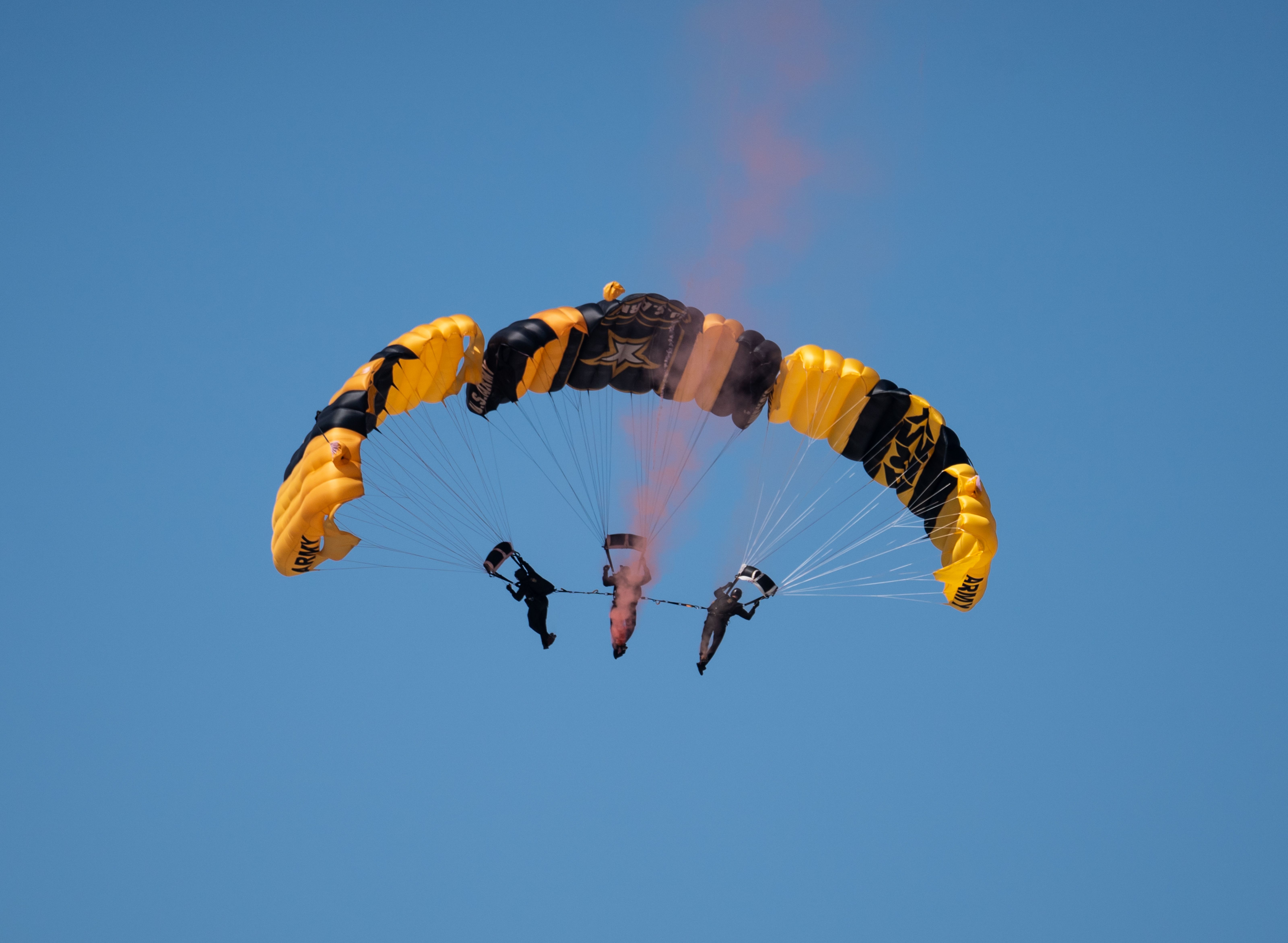 Military Skydivers Photos, Download The BEST Free Military Skydivers ...