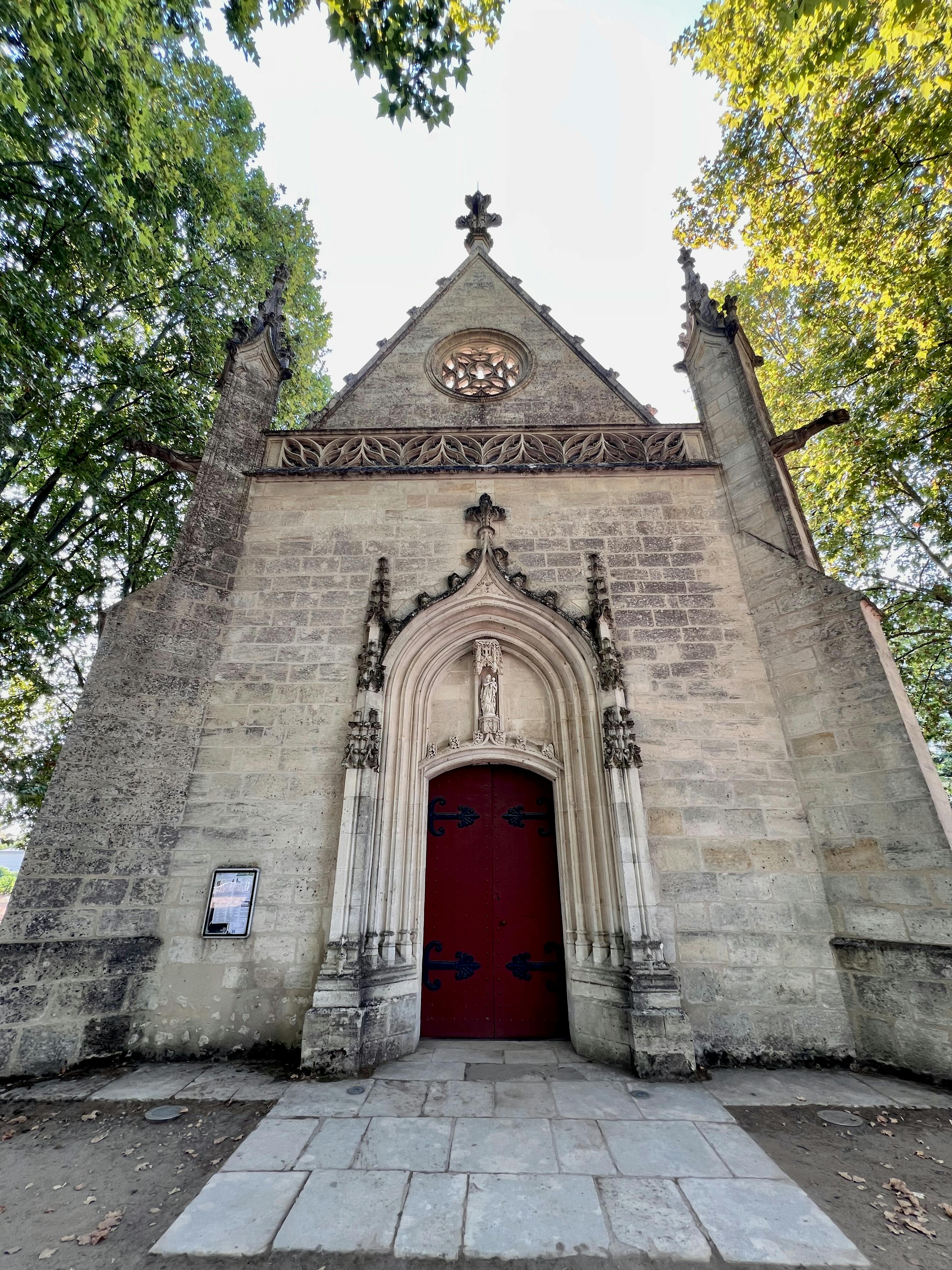 Medieval Stone Castle with Turrets and Archway · Free Stock Photo