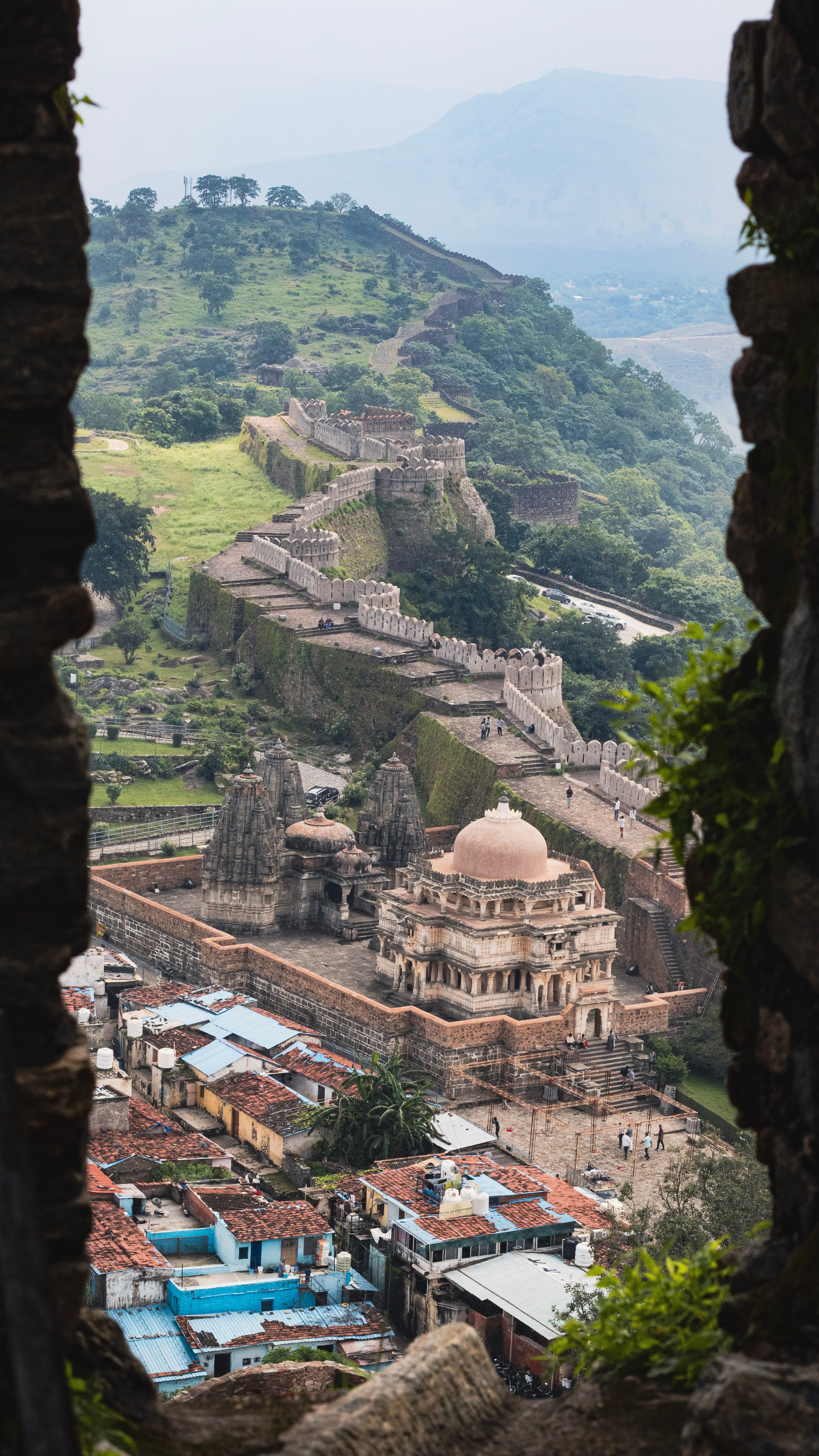Stunning View of Udaipur Architecture from Kumbhalgarh Fort · Free ...
