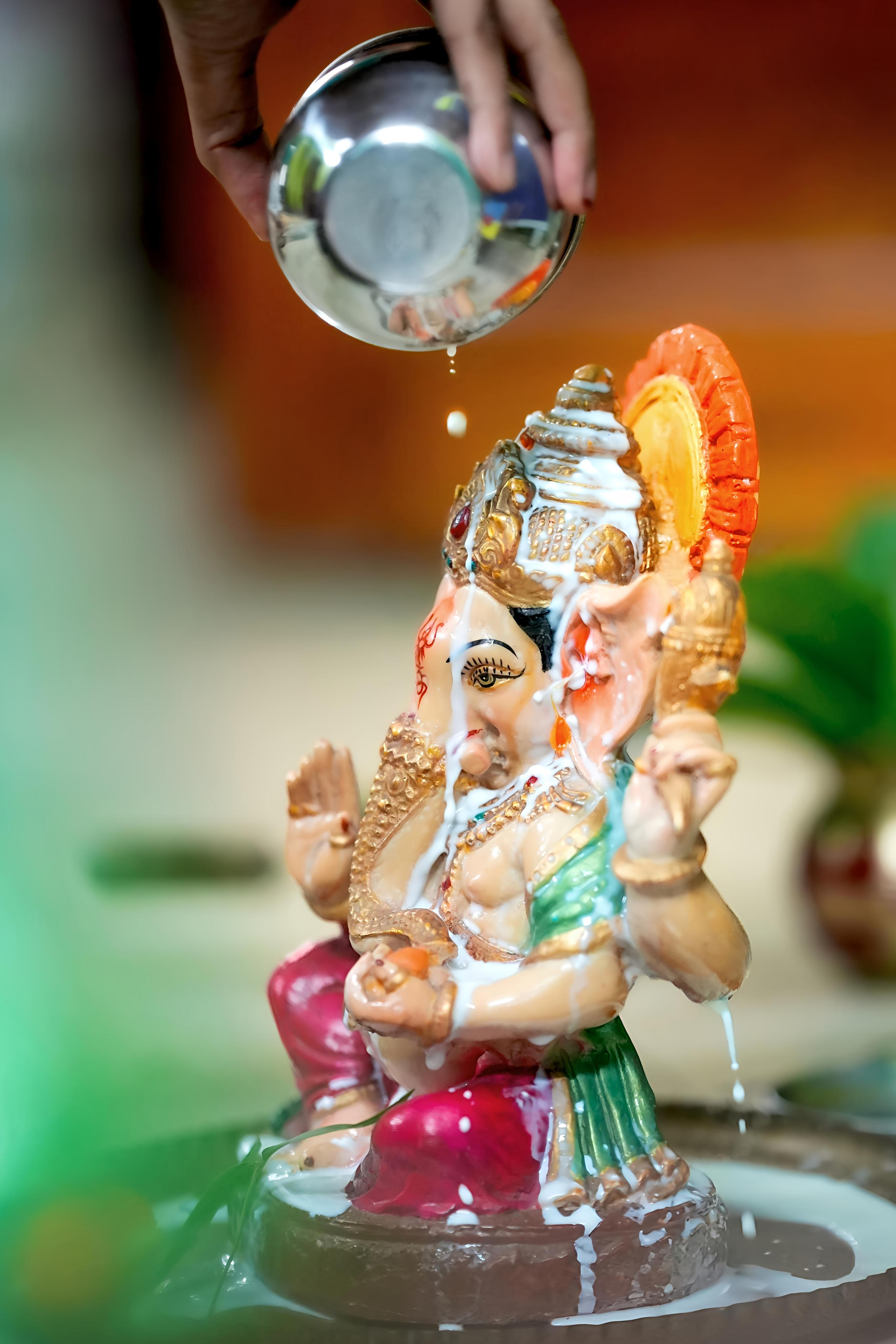 Ceremonial Ritual of Ganesha Idol in Kolkata · Free Stock Photo