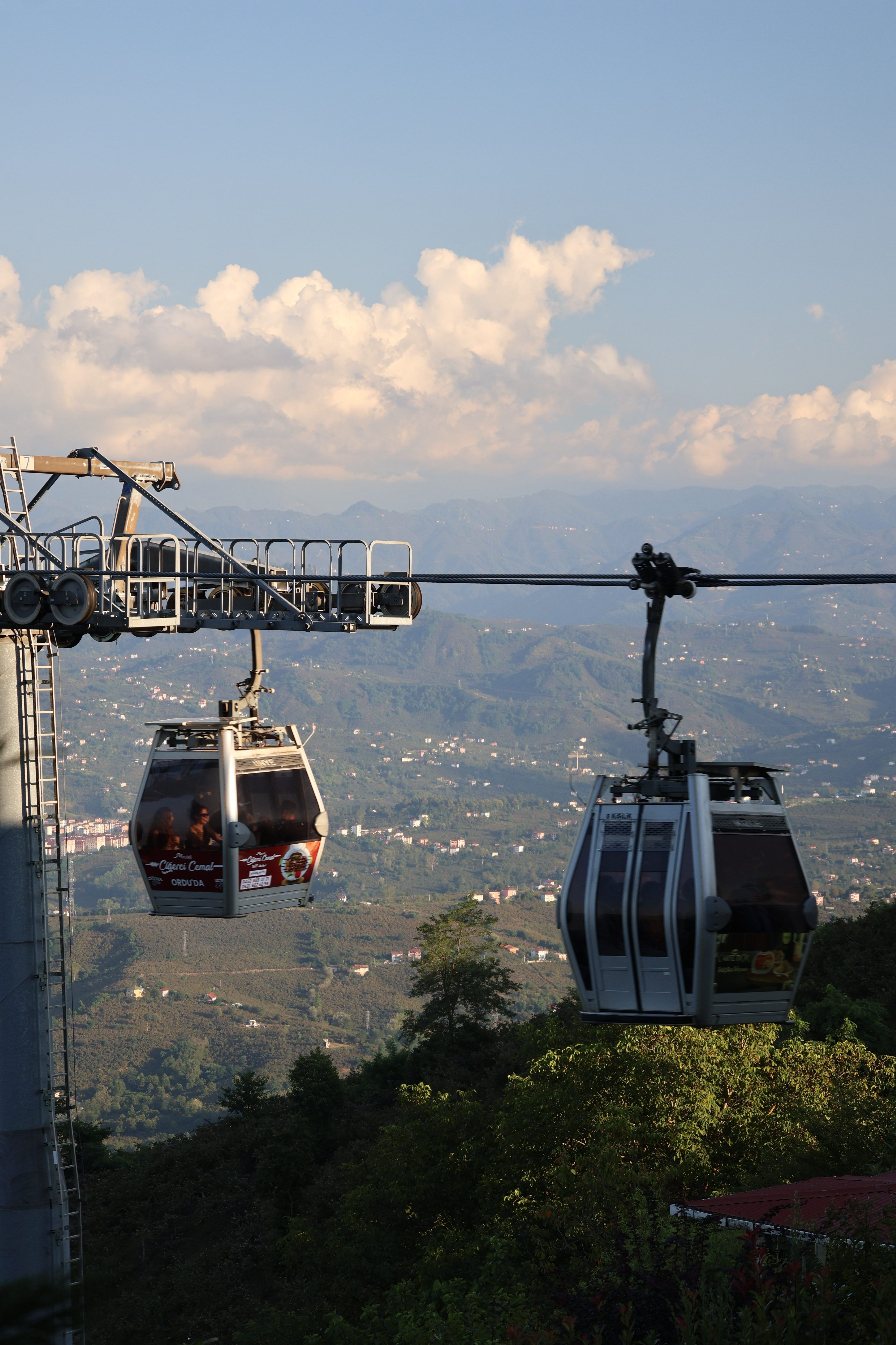 Scenic Cable Cars with Mountain Landscape in Background · Free Stock Photo