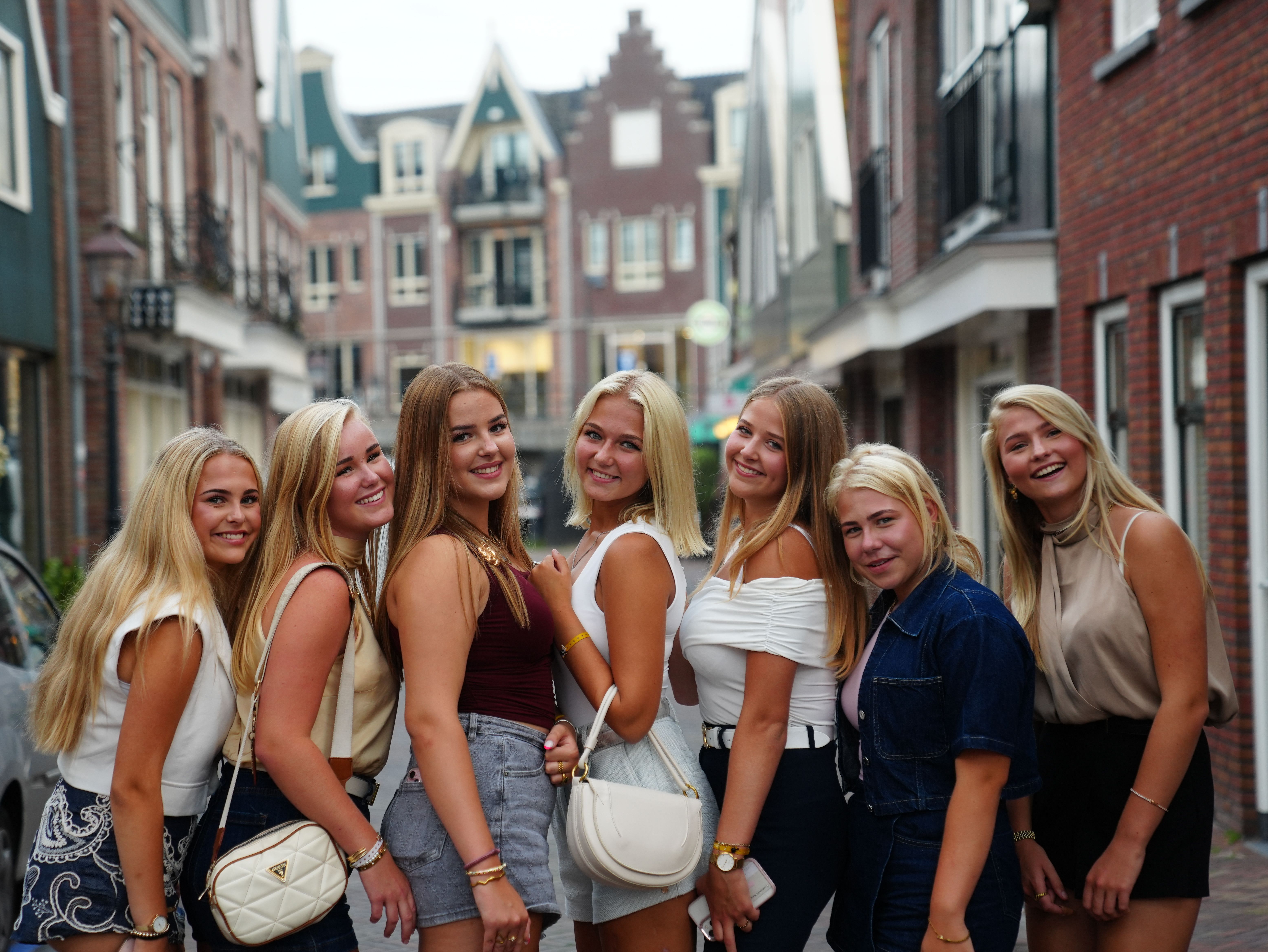 Dutch Girls Photos, Download The BEST Free Dutch Girls Stock Photos ...