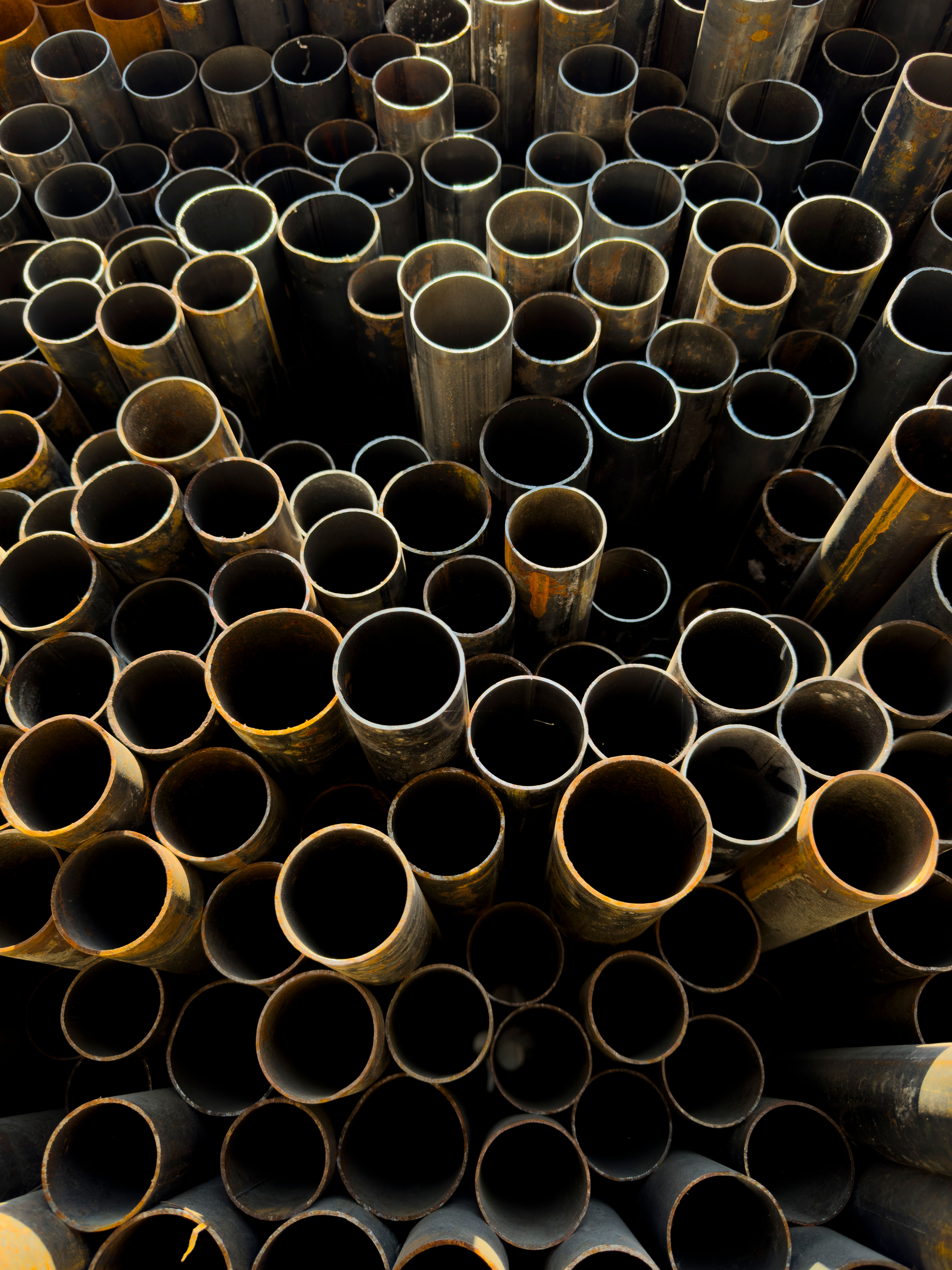 Close-up of Rusty Industrial Metal Pipes · Free Stock Photo