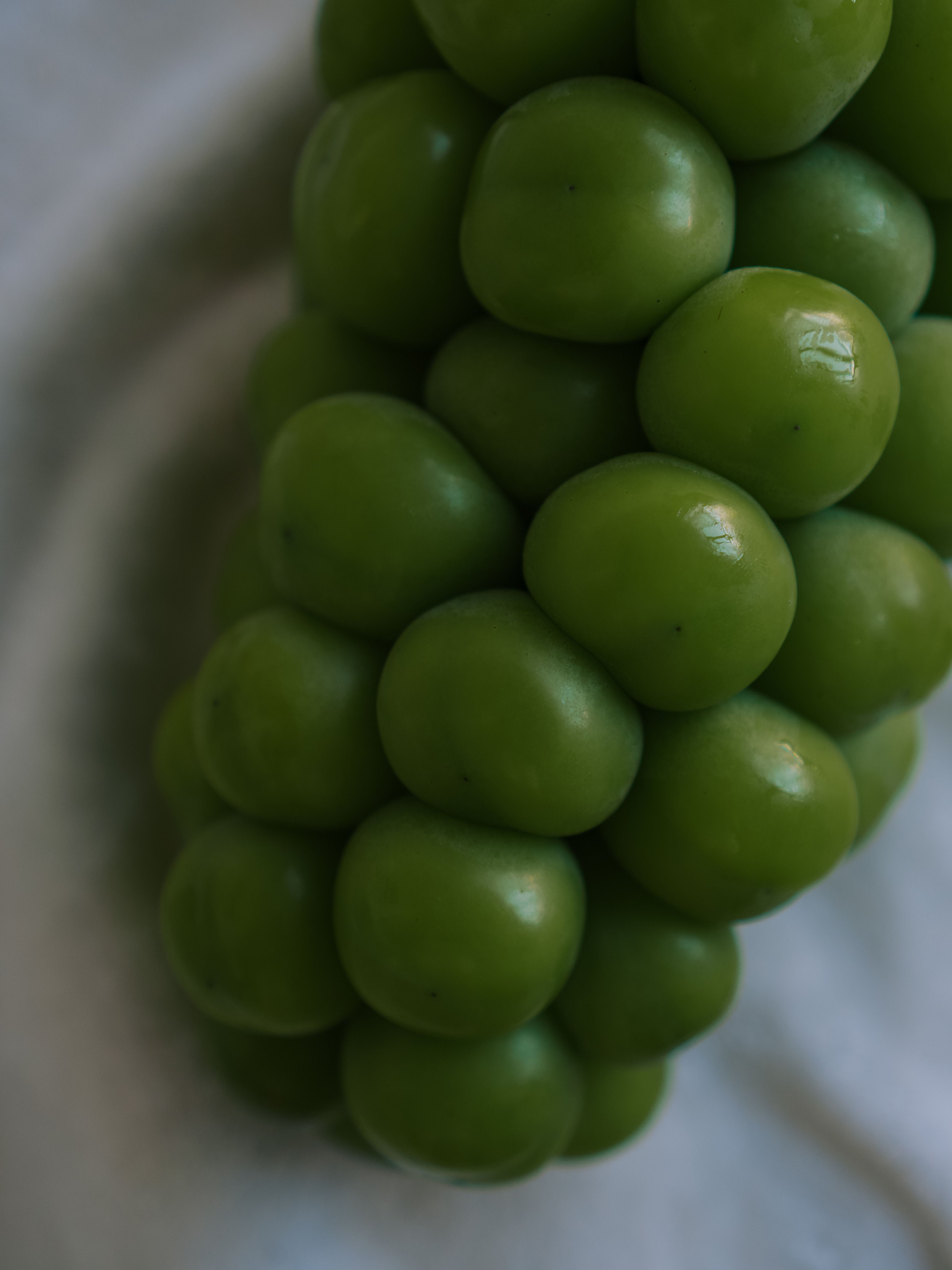Close-up of Green Grapes for Vibrant Stock Imagery · Free Stock Photo