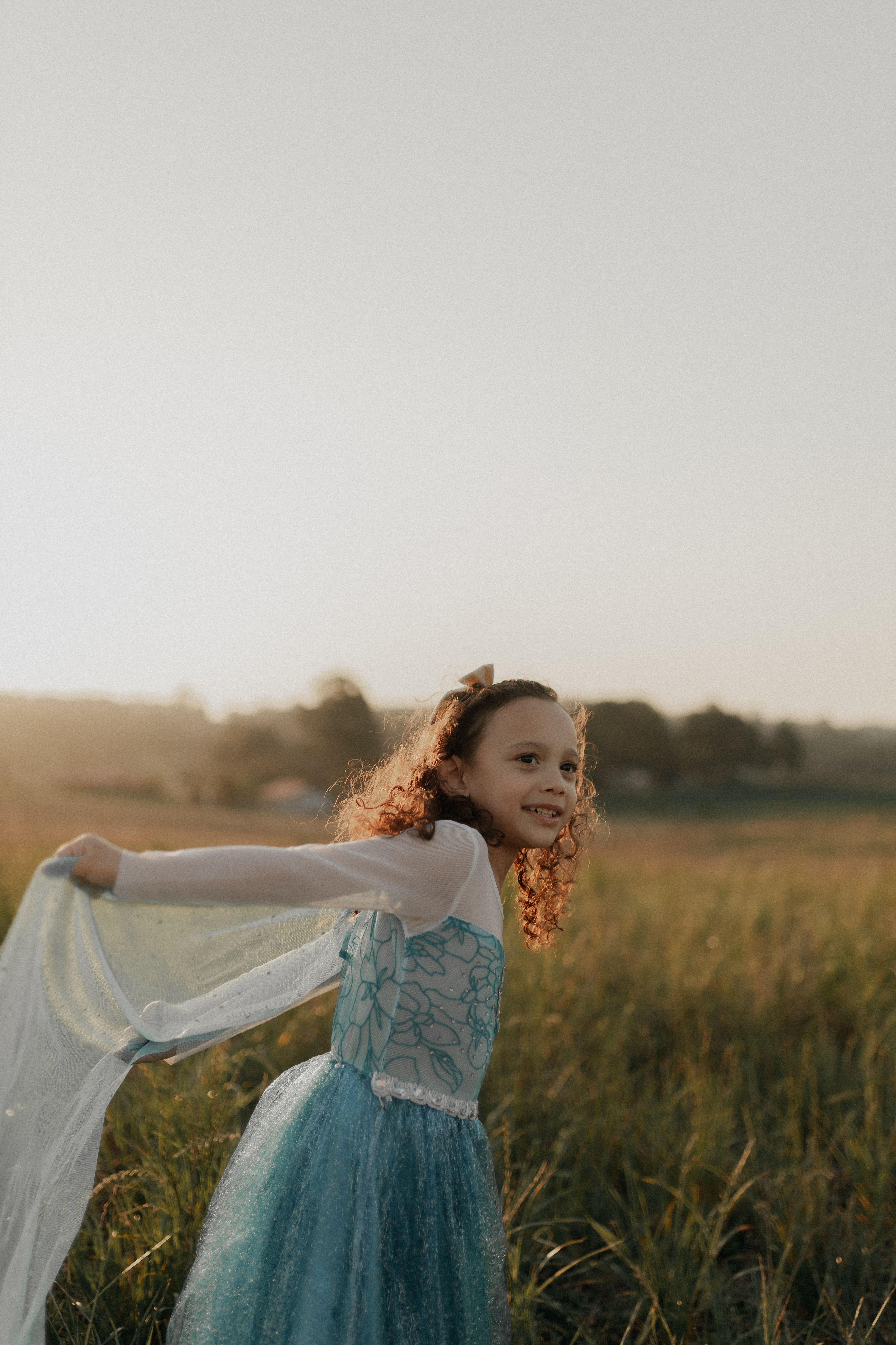 Girl Running Photos, Download The BEST Free Girl Running Stock Photos ...
