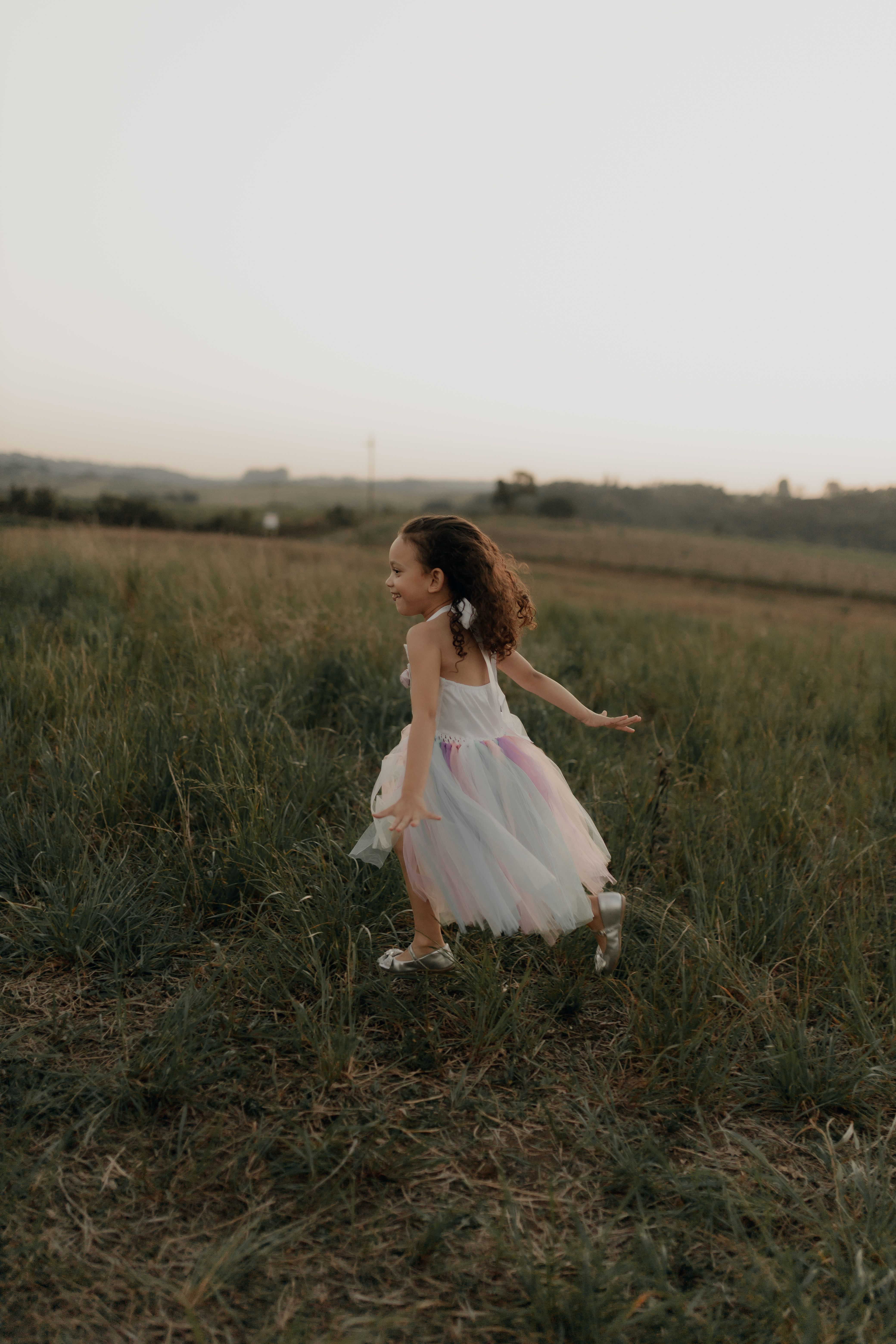 Girl Running Photos, Download The BEST Free Girl Running Stock Photos ...