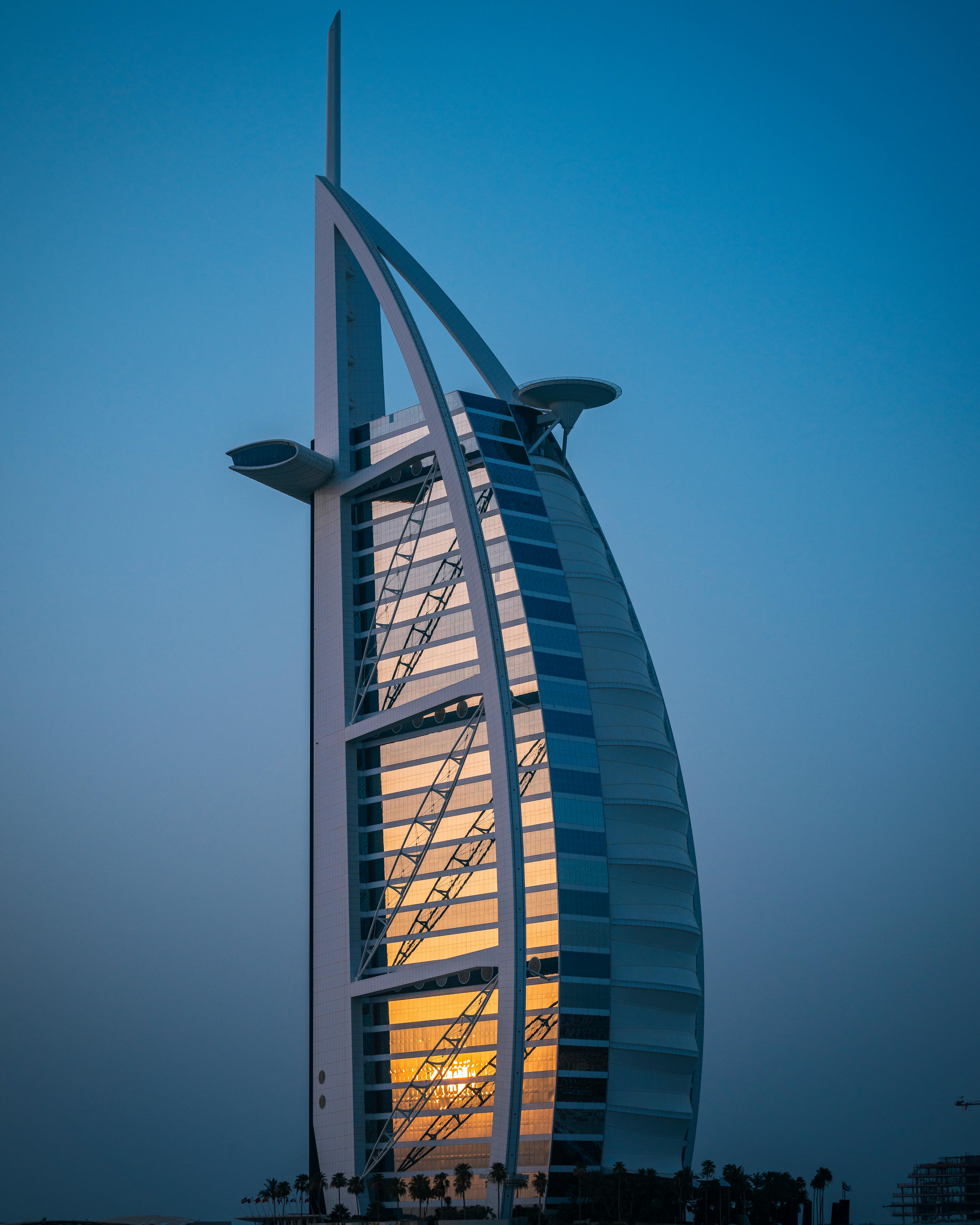 Stunning View of Burj Al Arab at Sunset · Free Stock Photo
