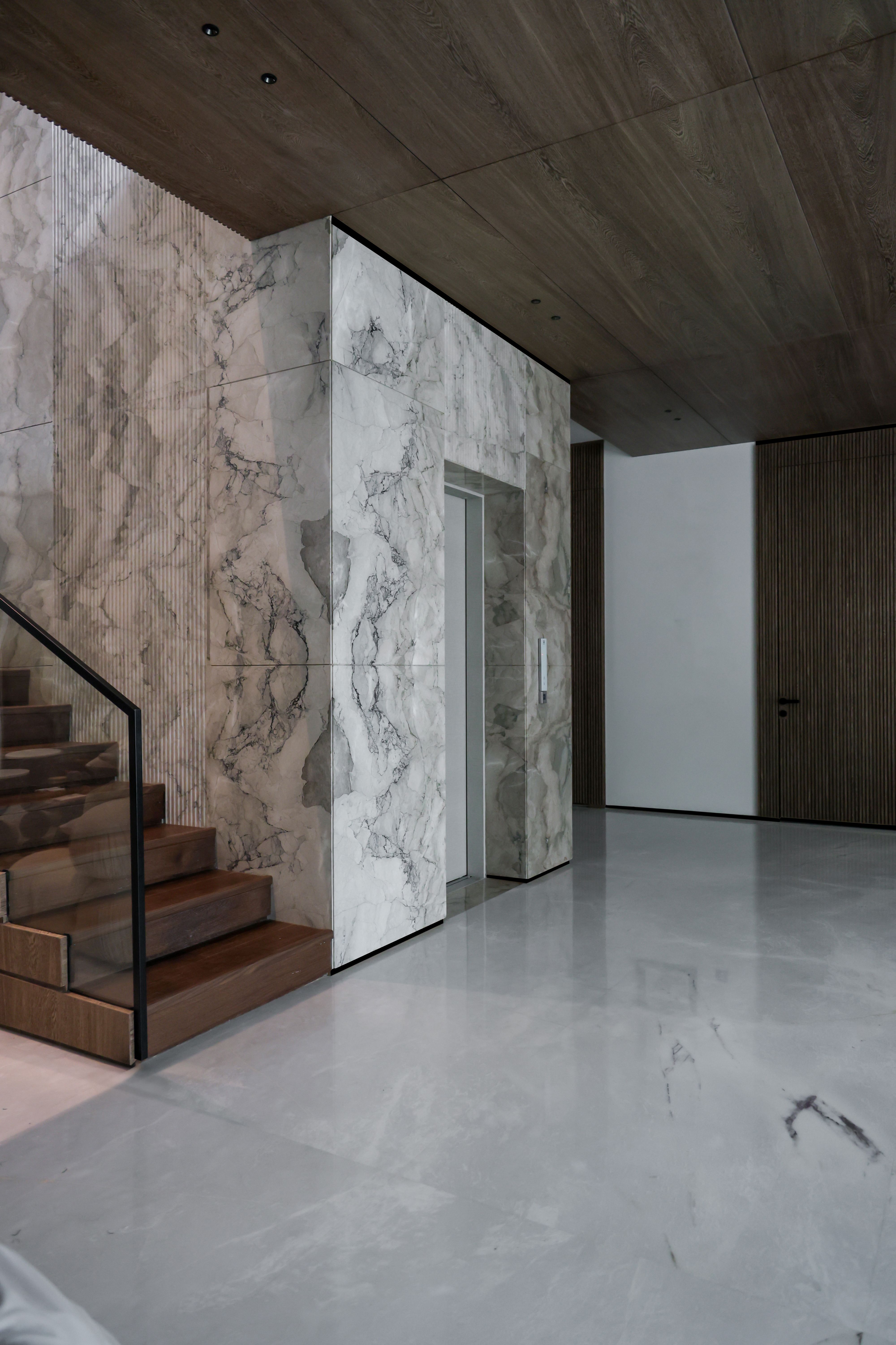 Elegant Modern Interior with Marble Facade · Free Stock Photo