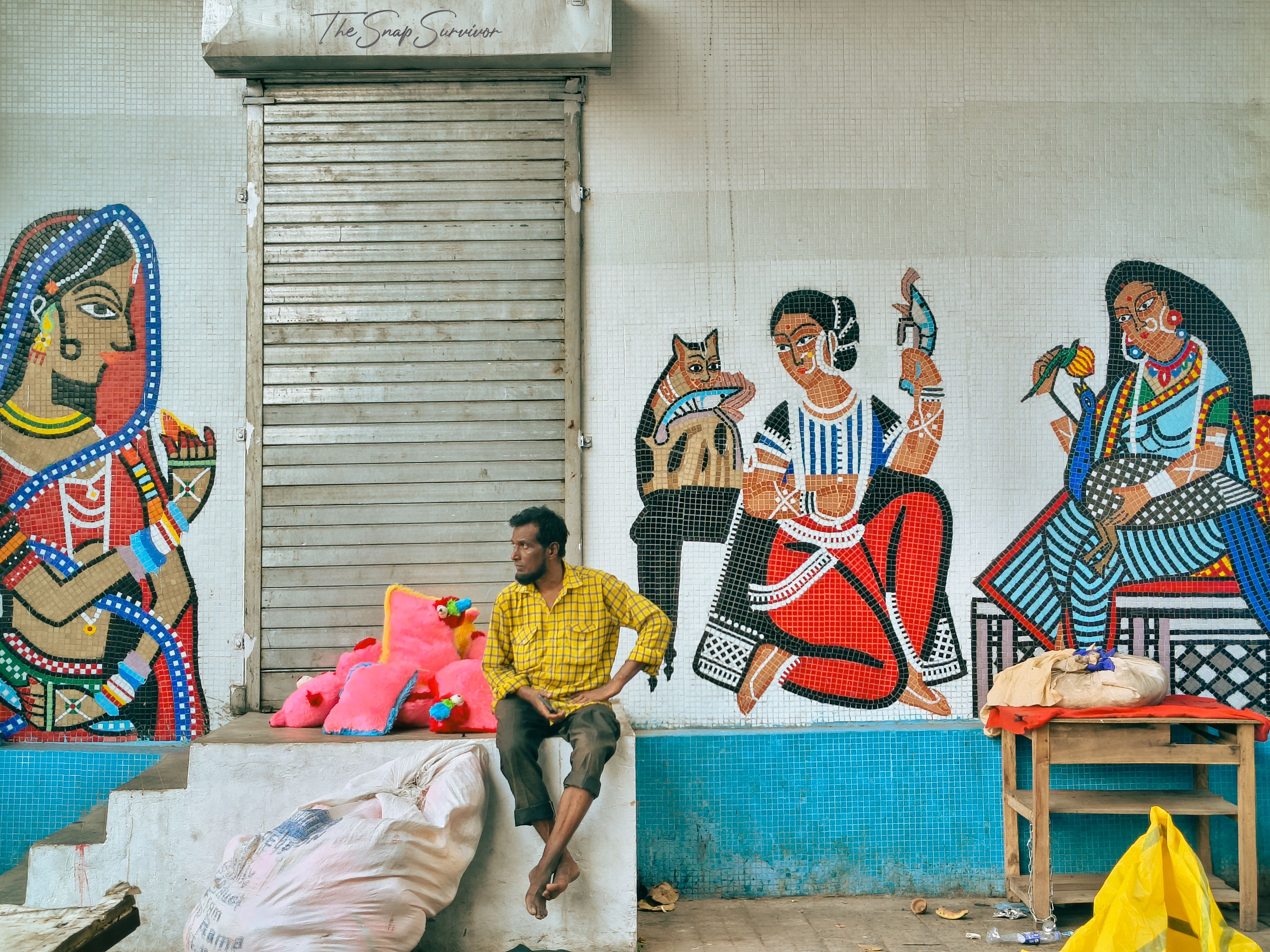 Colorful Indian Street Wall Art of Deities · Free Stock Photo