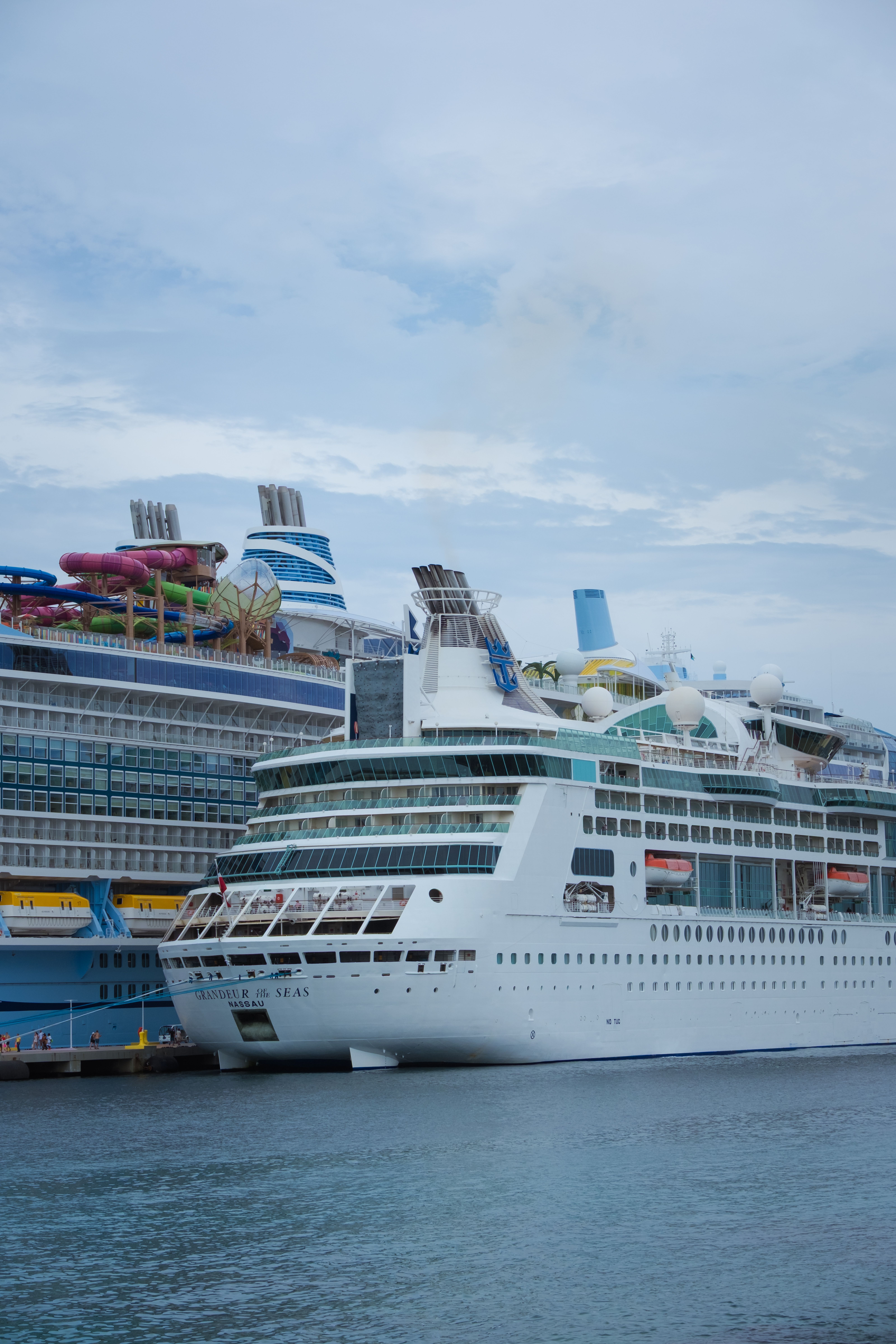 White Ship · Free Stock Photo