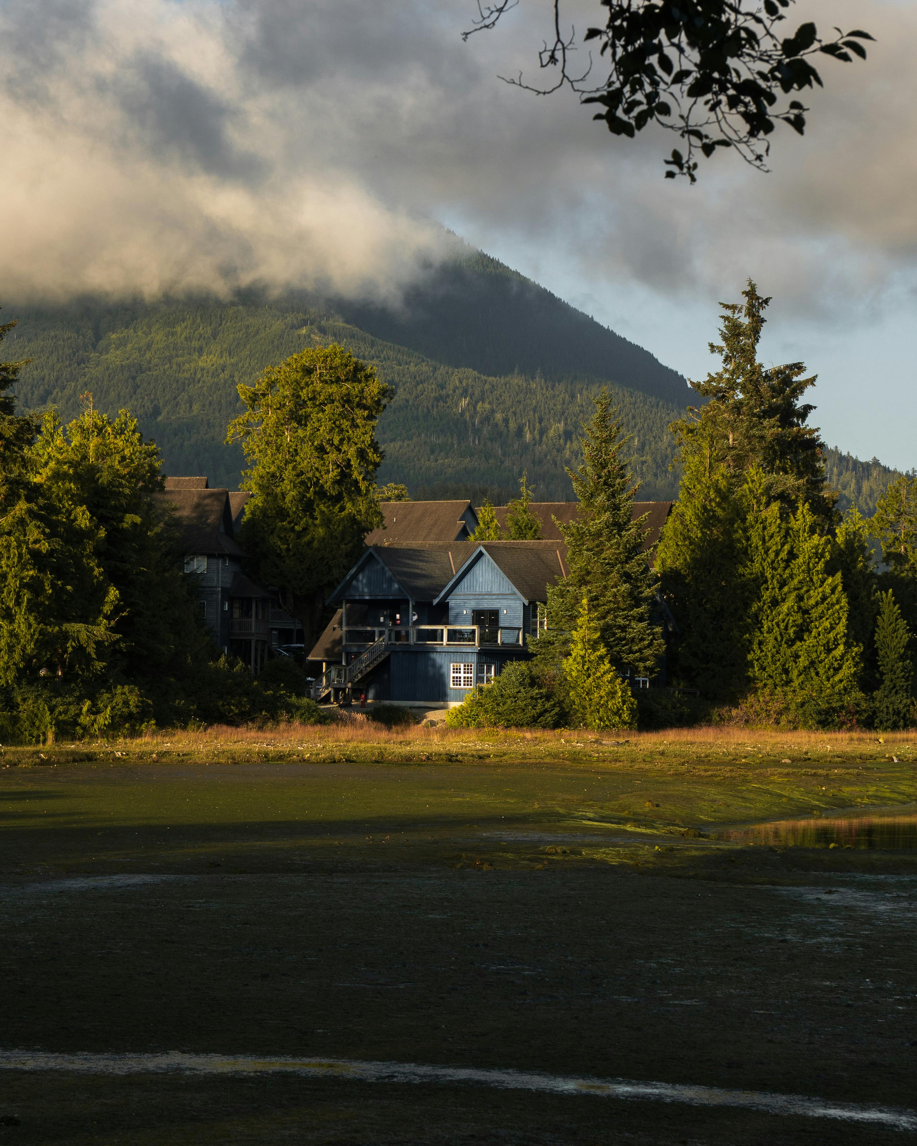 Turismo em Ucluelet, Canadá: Guia Completo do Destino