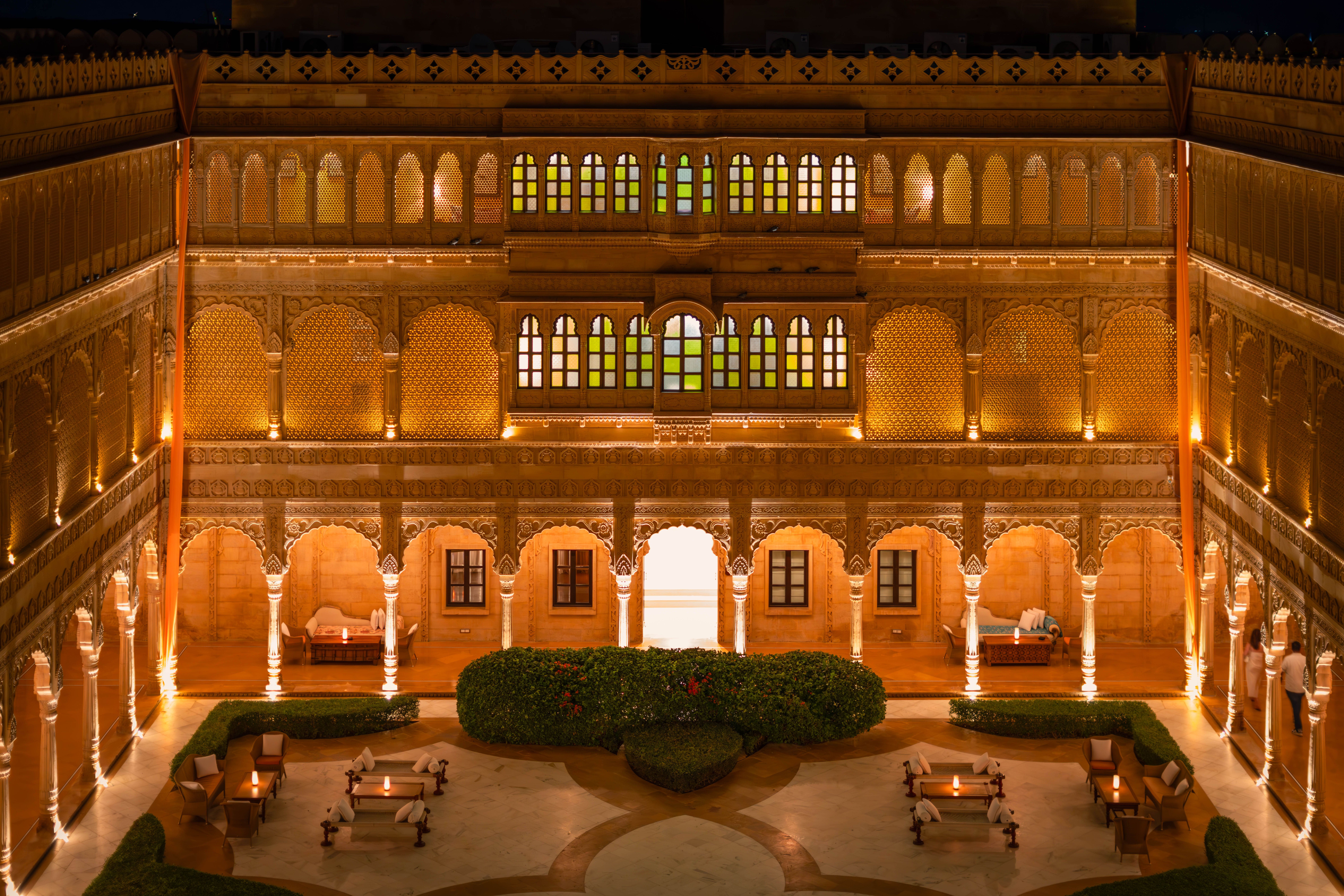 Night Courtyard Photos, Download The BEST Free Night Courtyard Stock ...