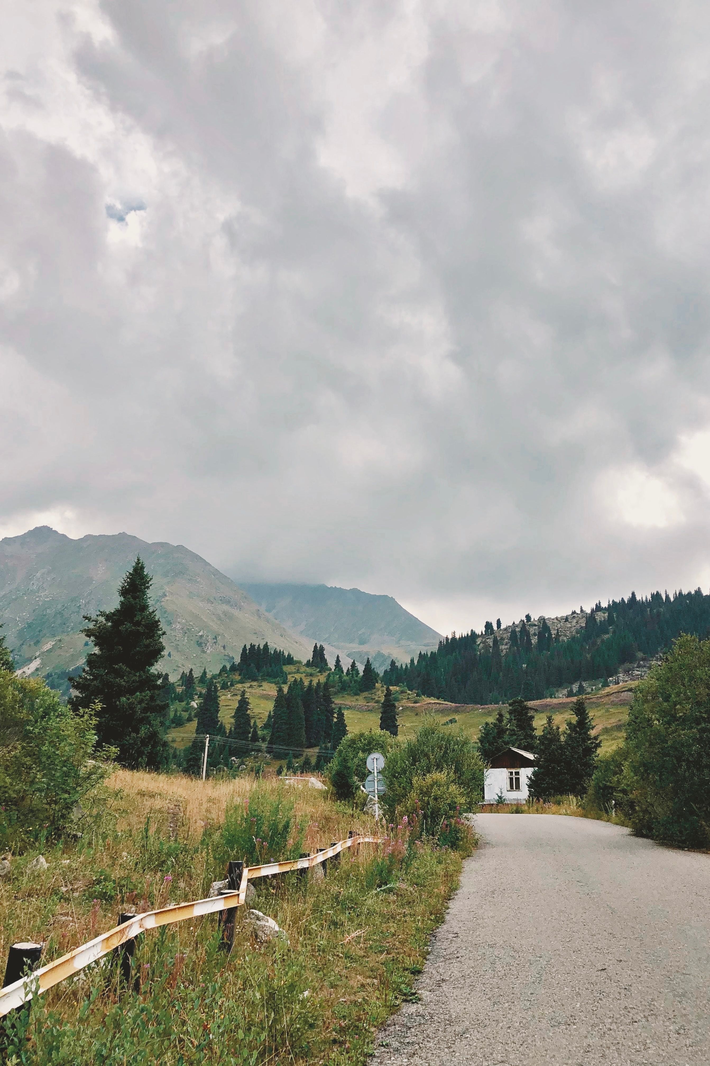 Scenic Mountain Road in Alma-Arasan, Kazakhstan · Free Stock Photo