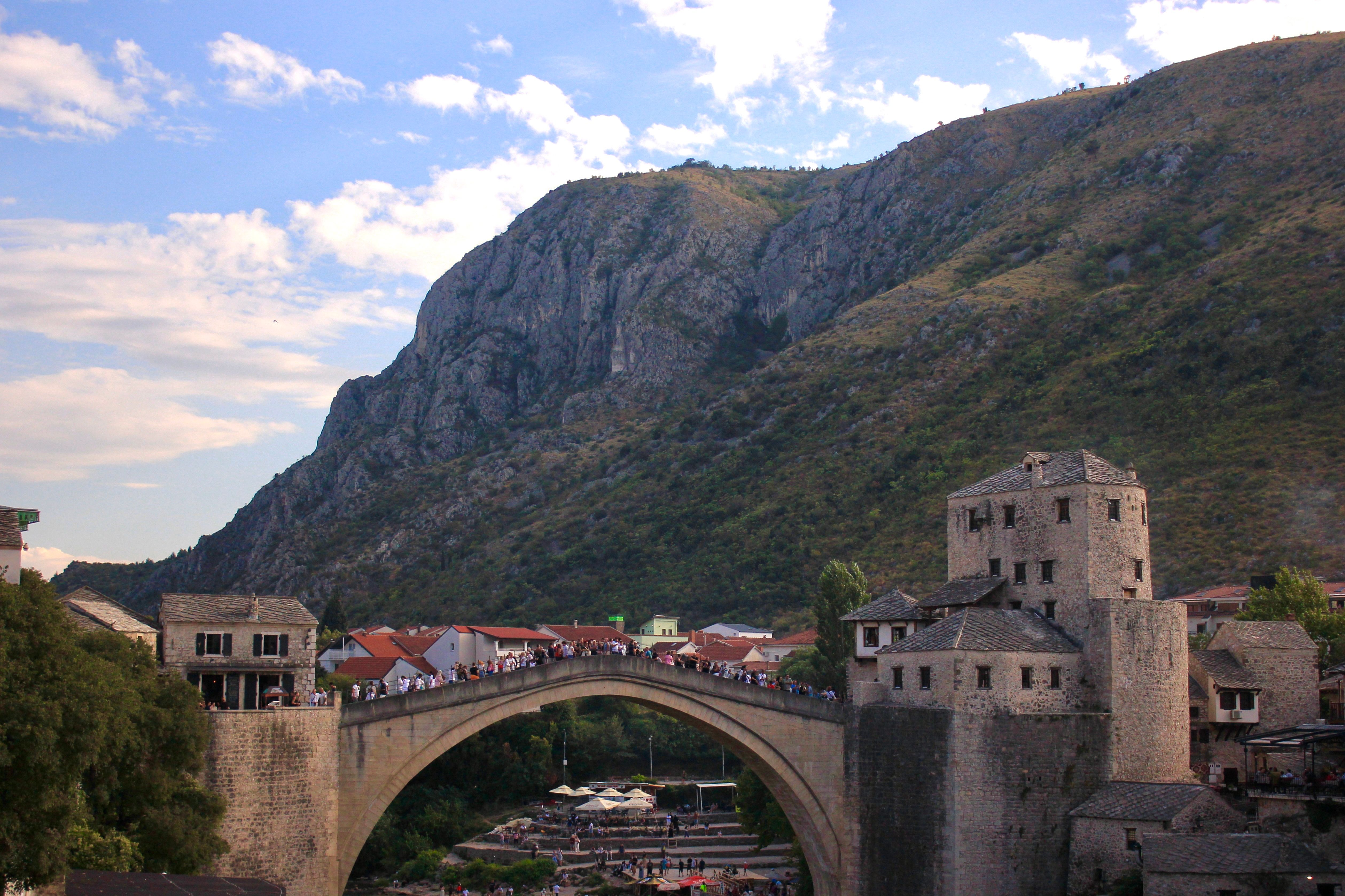 Stunning View of Stari Most and Neretva River · Free Stock Photo