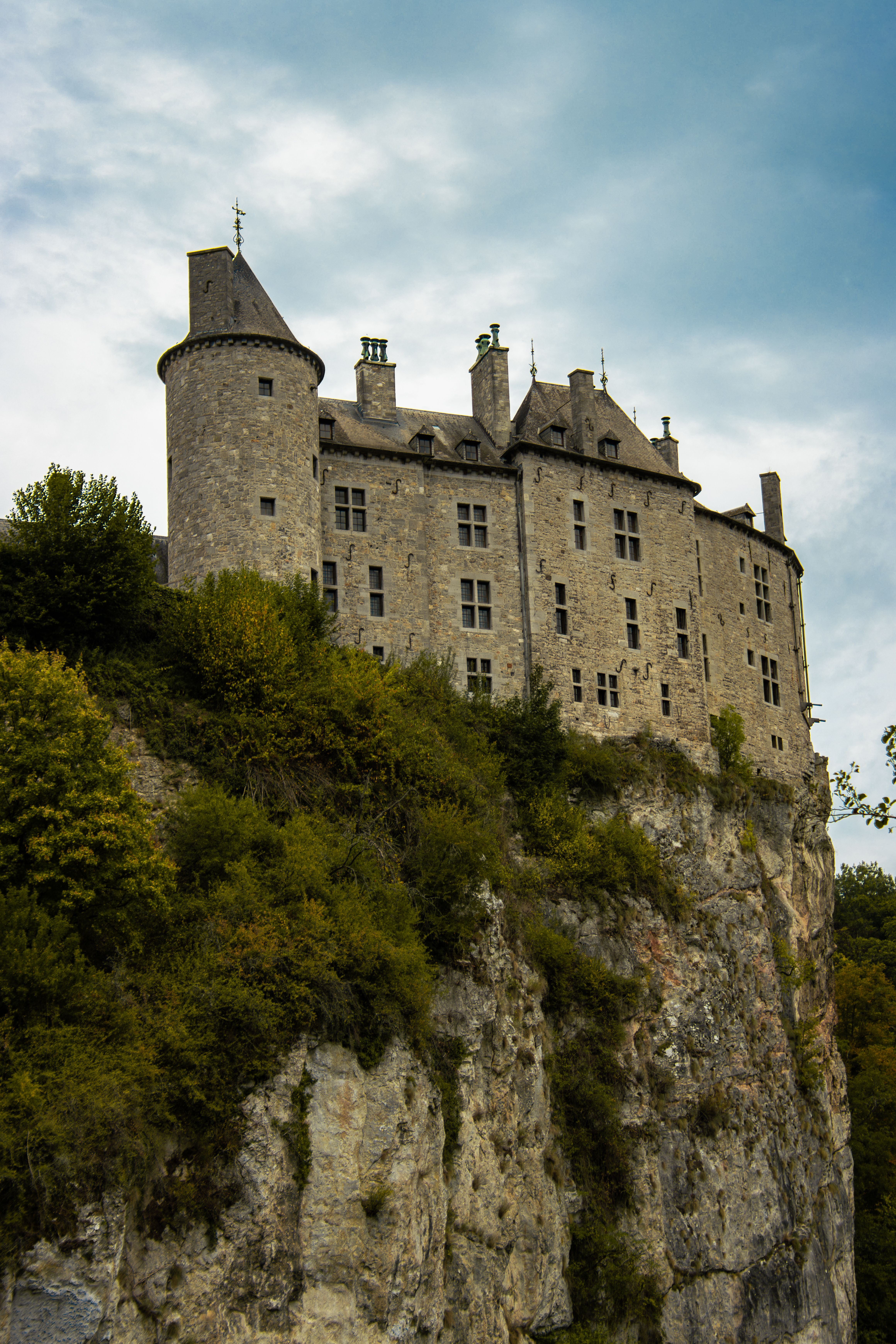 Majestic Castle Overlooking Dinant Cliffs · Free Stock Photo