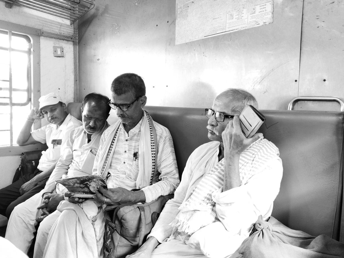 Indian Train Photos, Download The BEST Free Indian Train Stock Photos ...