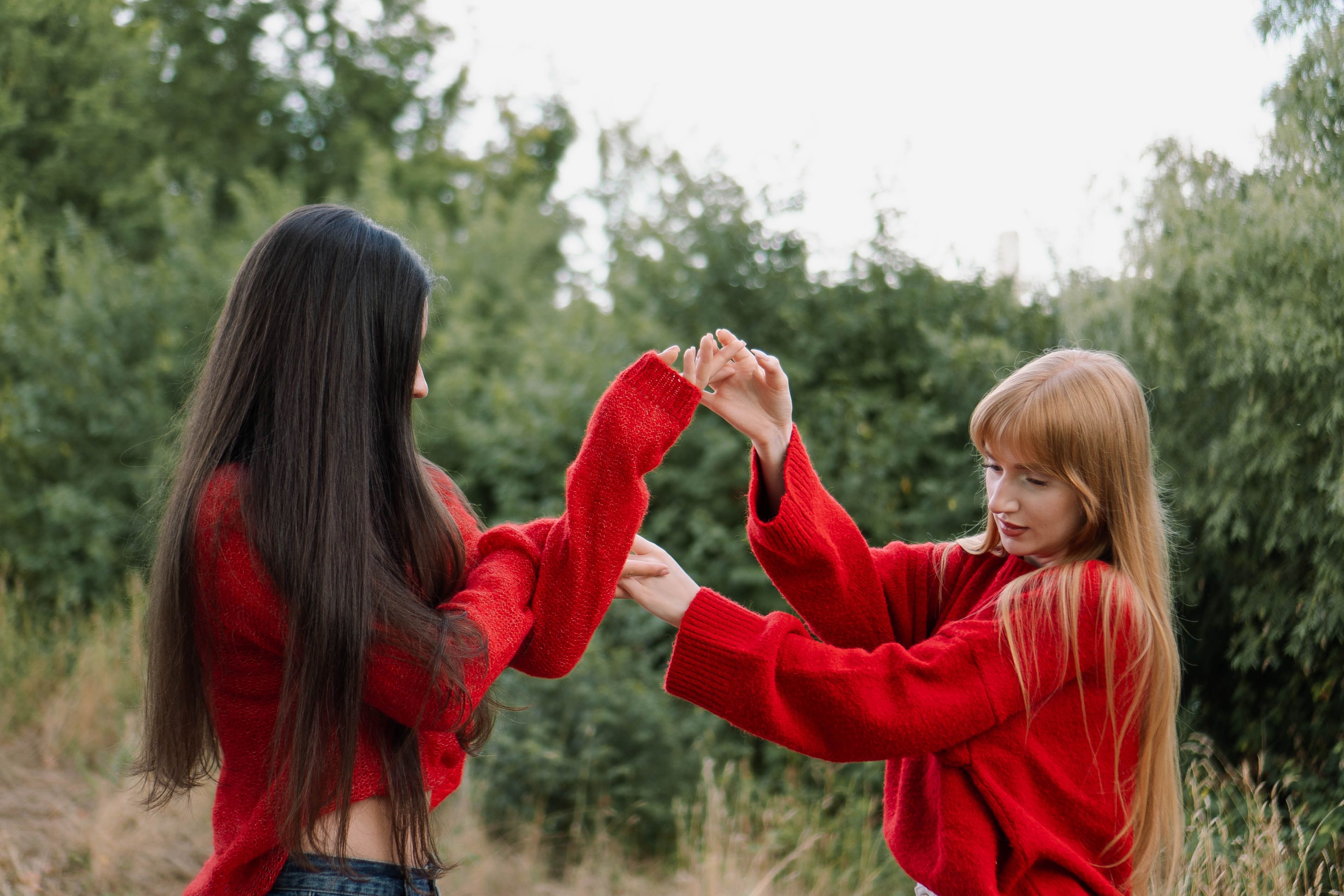 Girls Clapping Hands · Free Stock Photo