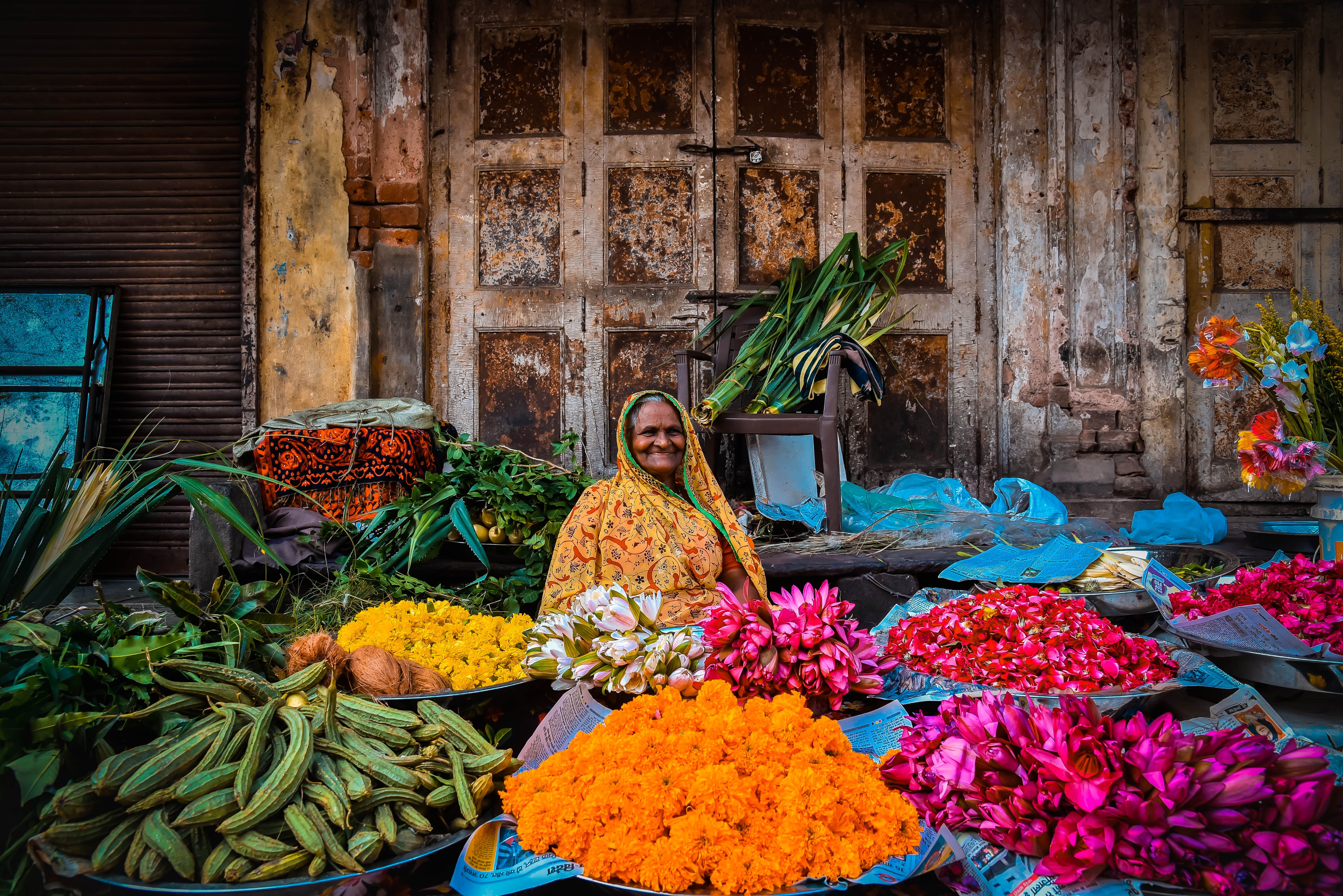 Colorful Flower Market Scene in Indore, India · Free Stock Photo