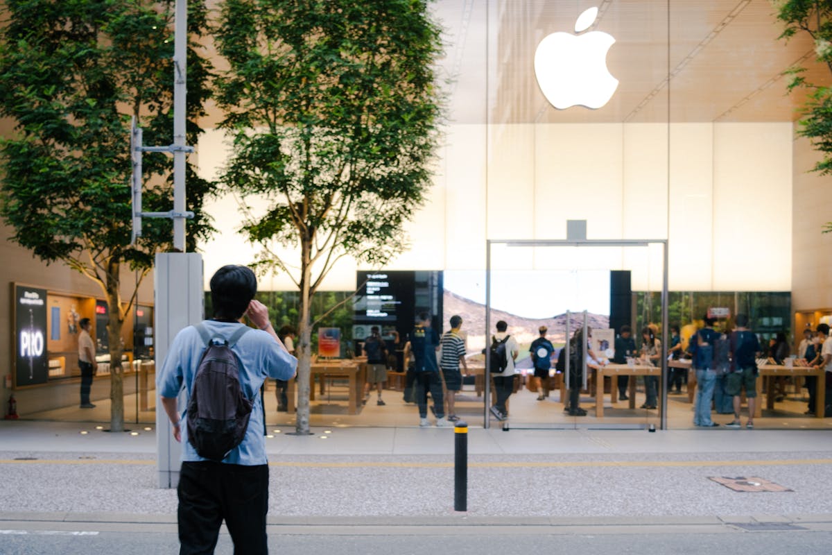 Apple Store Photos, Download The BEST Free Apple Store Stock Photos ...